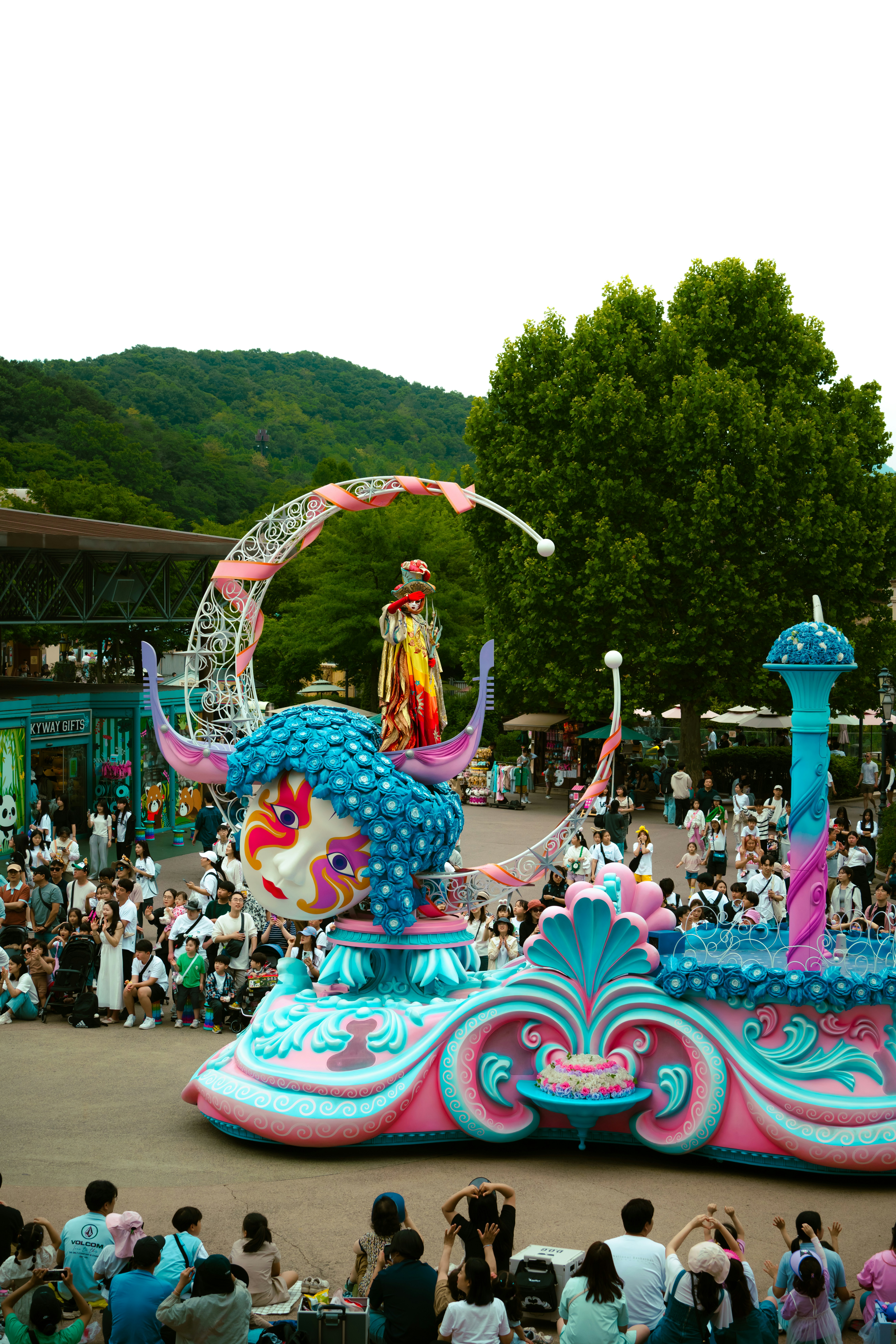 Photo by Hoyoun Lee with Sony Alpha 7R III