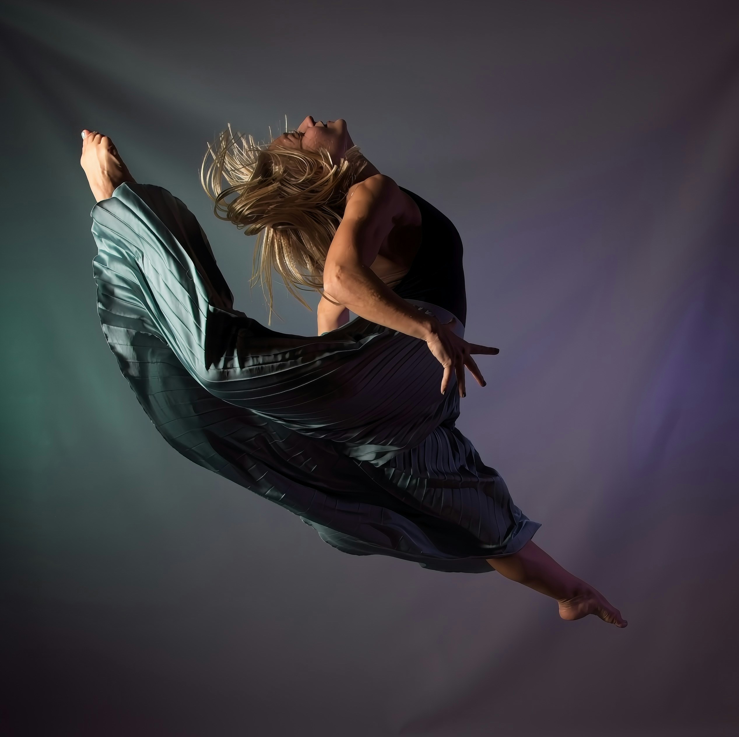 A man and a woman dancing in the air photo – Free Dance Image on Unsplash