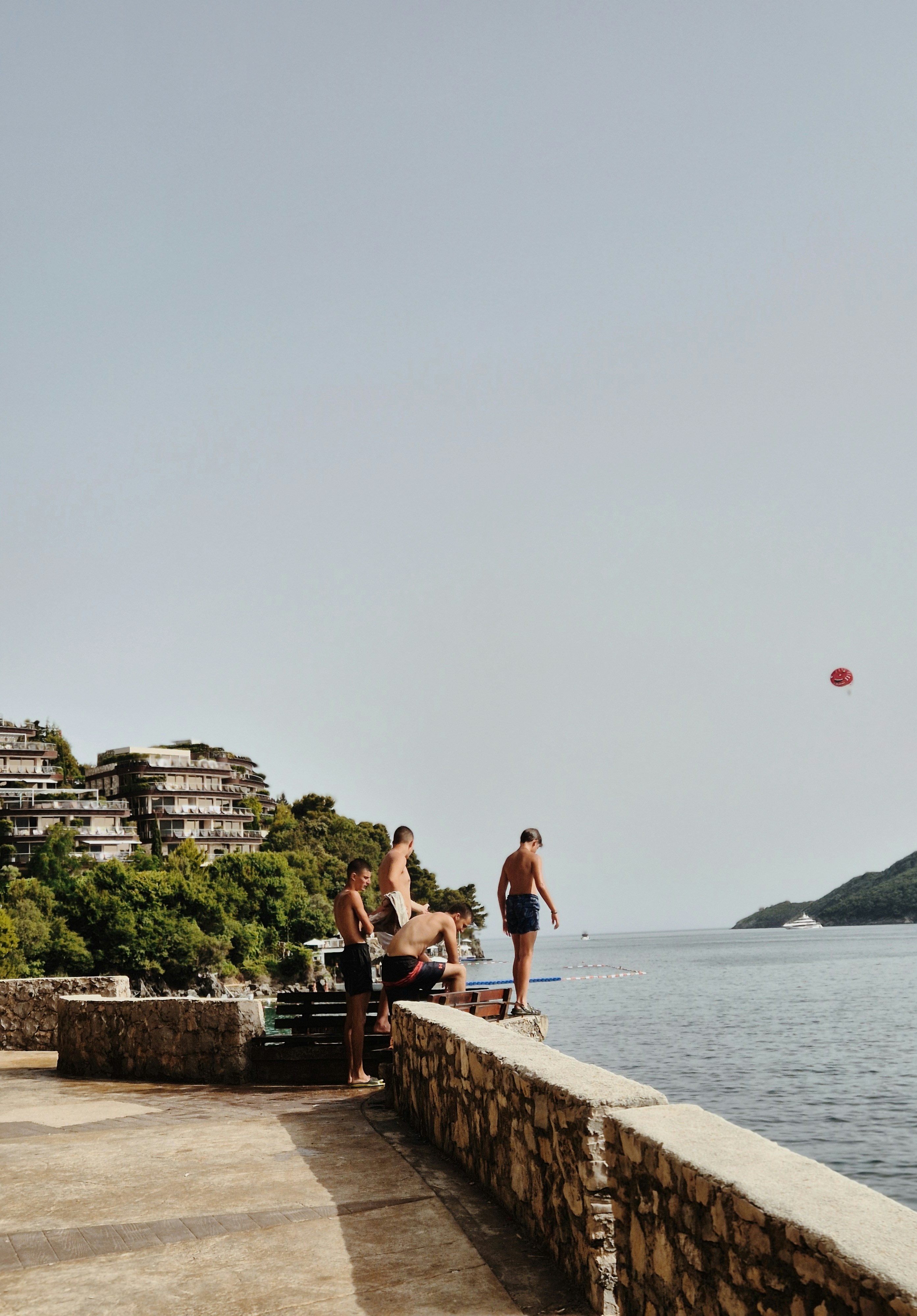 Photo by Dasha Vavryk with SAMSUNG Galaxy S24