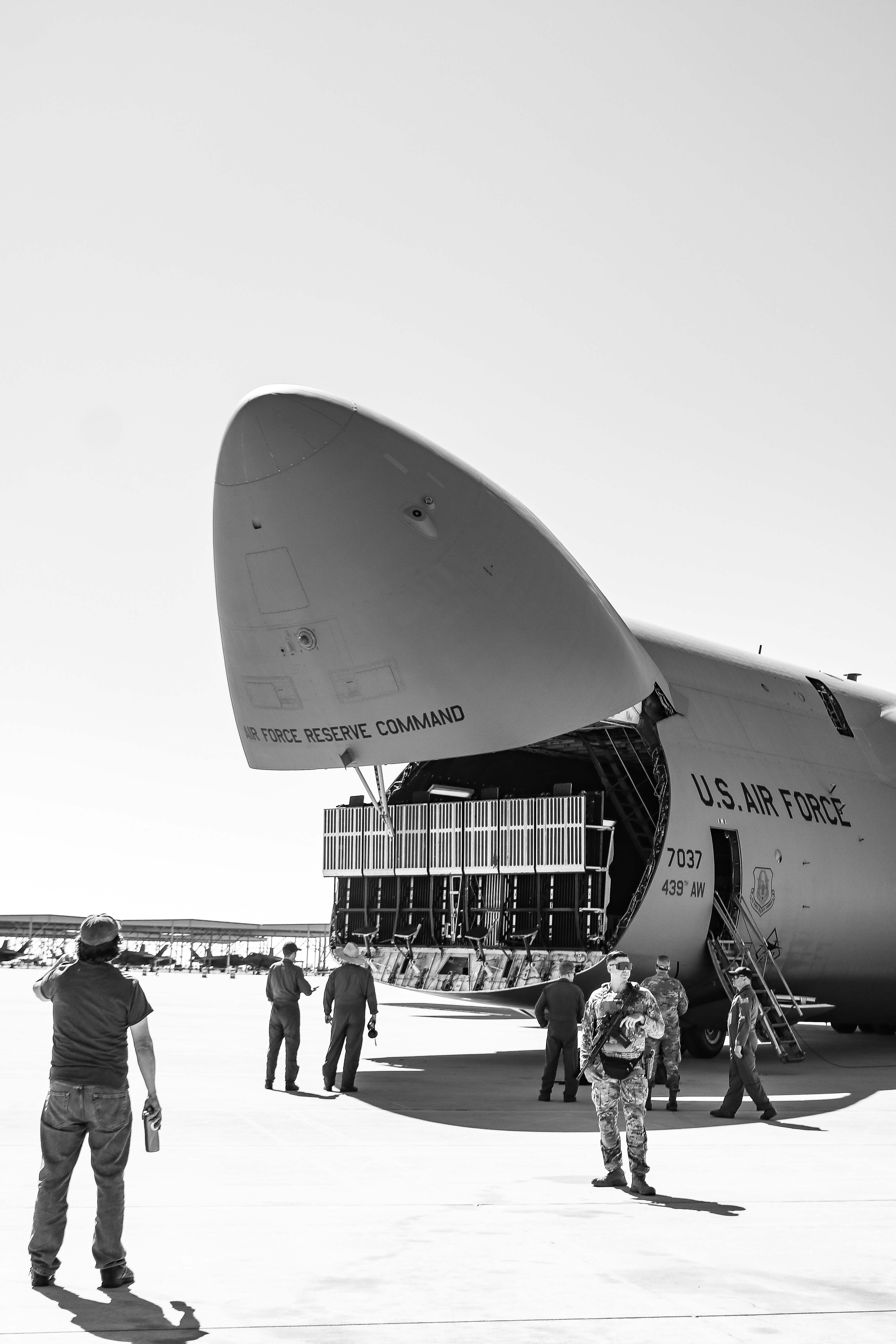 Unloading Operations: The Heart of Airlift Logistics