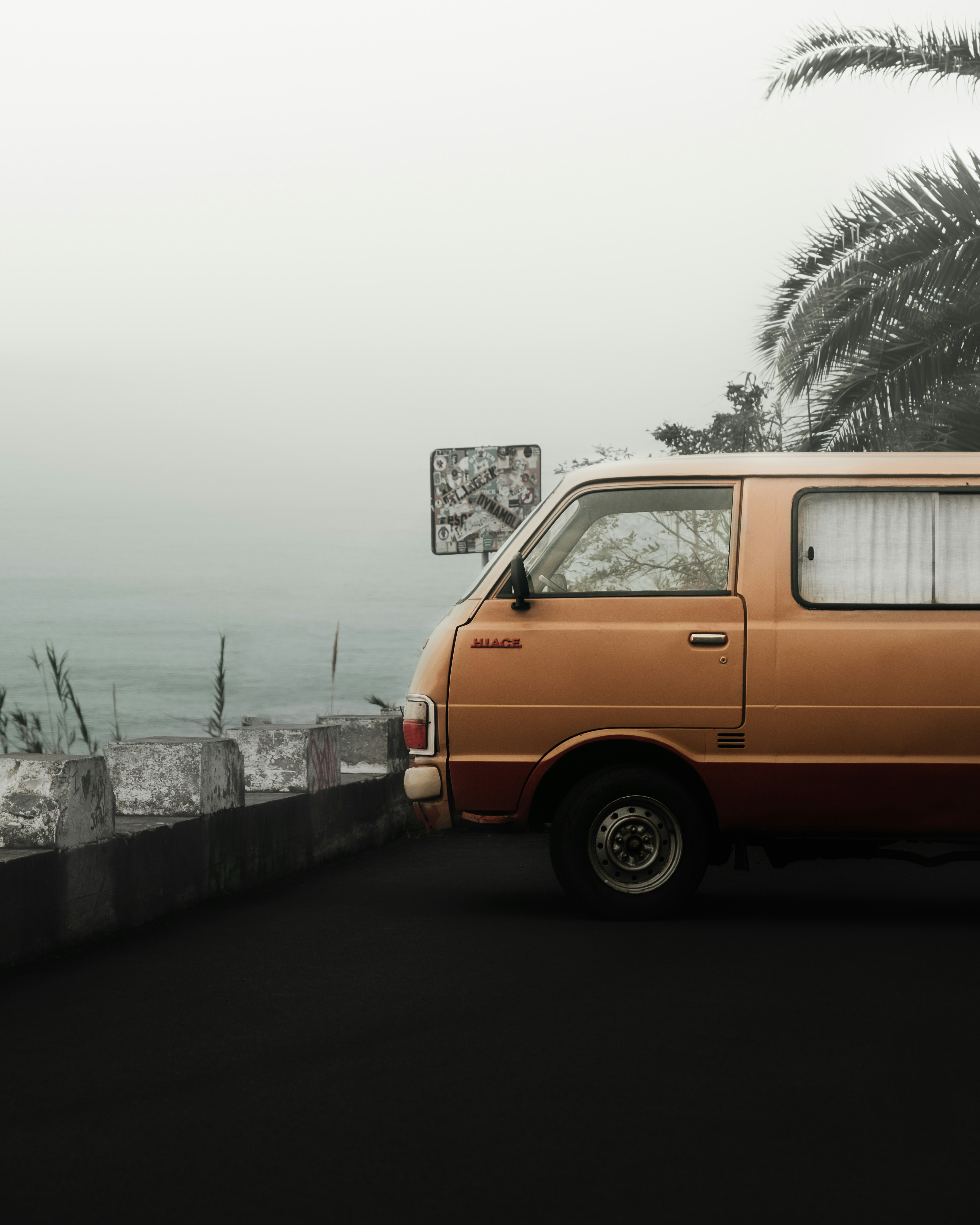 A van is parked on the side of the road photo – Free Car Image on Unsplash