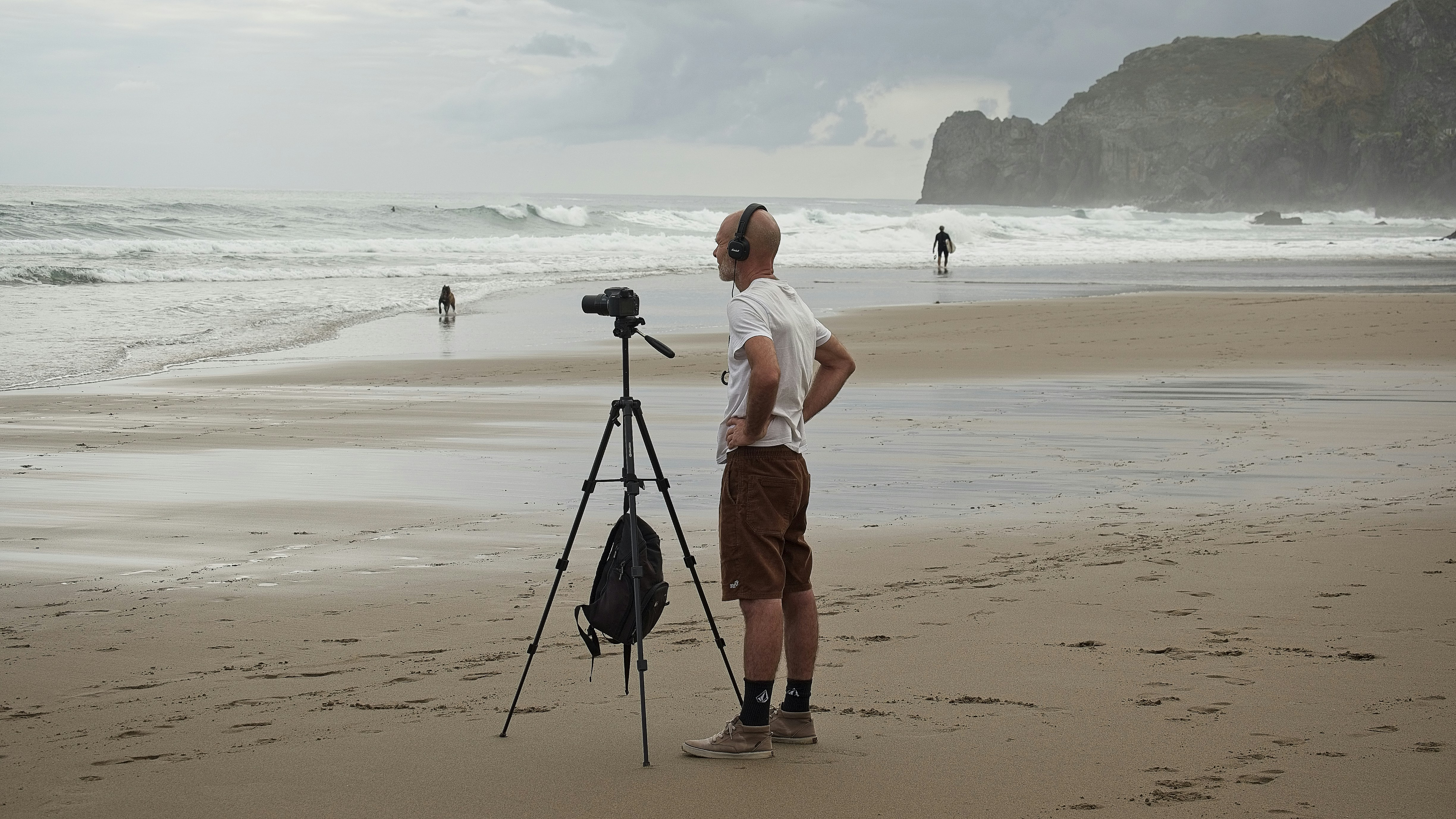 The Shorebound Studio: A Photographer Sets Up Along the Wet Sand