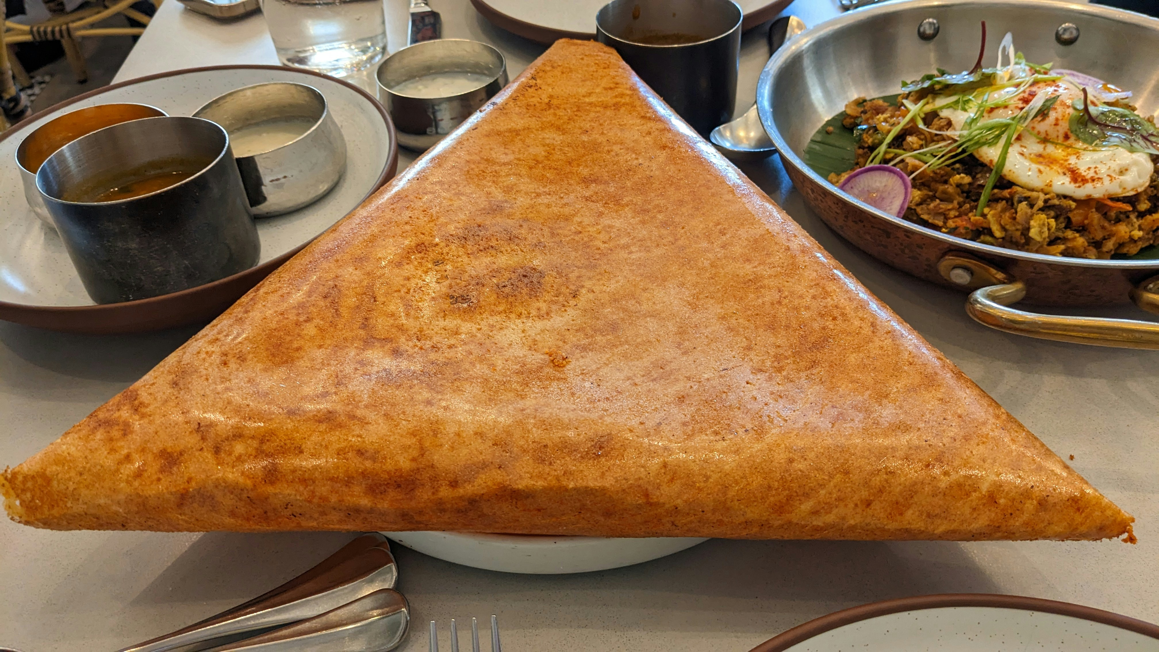 A triangle shaped food dish on a table photo – Free Food Image on Unsplash