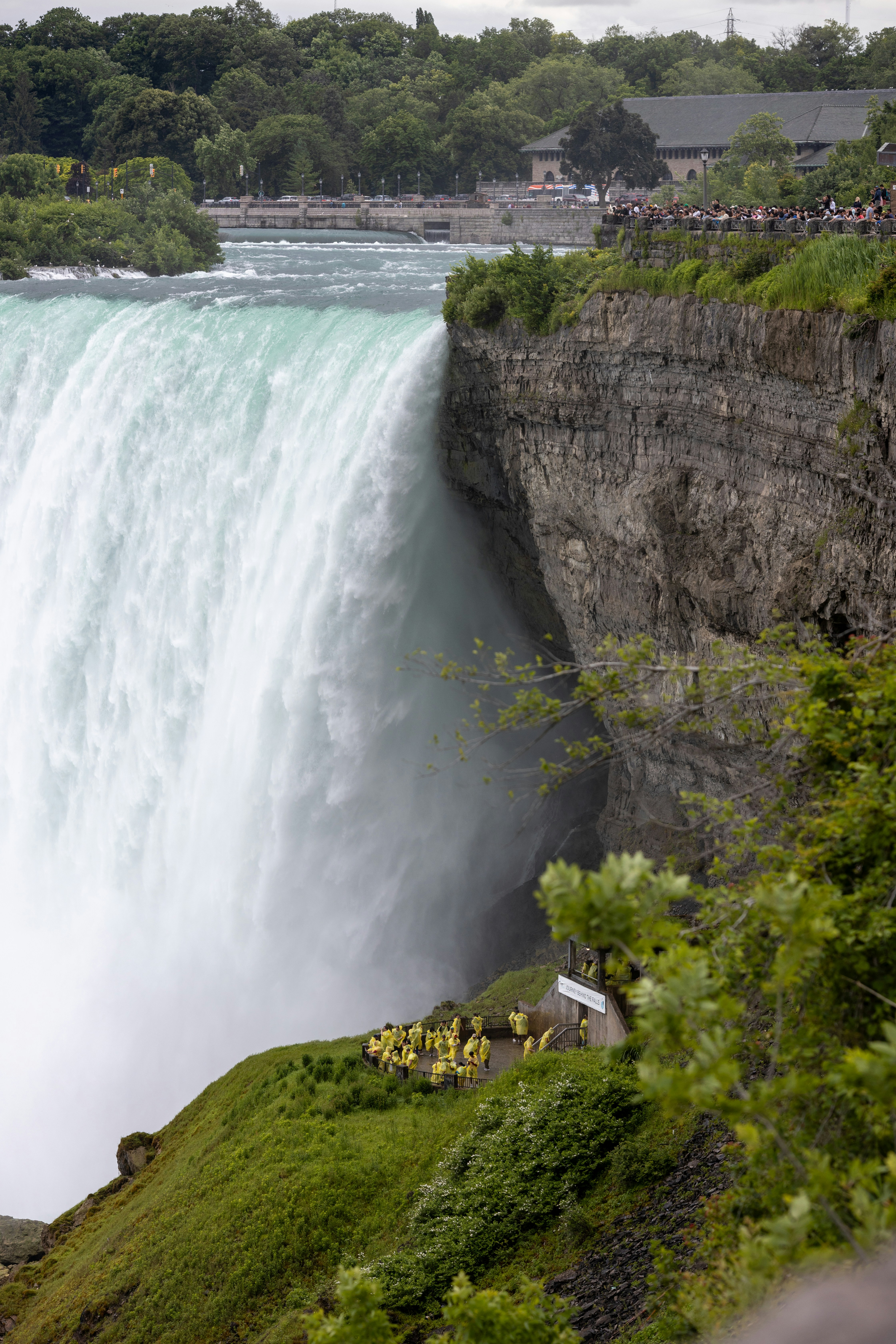 The horseshoe falls at Niagara Falls, Ontario, and the behind the waterfall experience platform