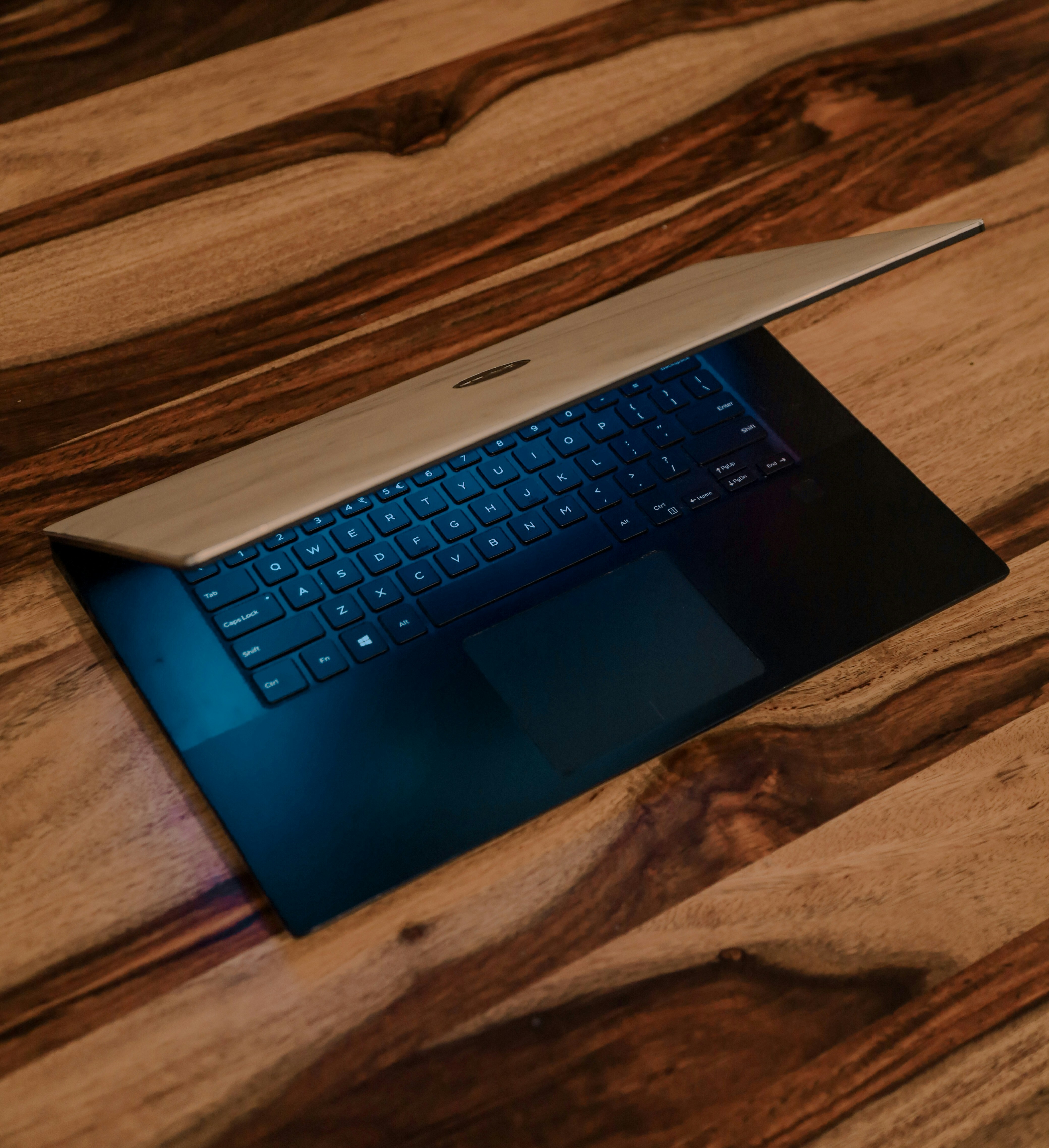 1000+ Laptop Computer Pictures | Download Free Images on Unsplash