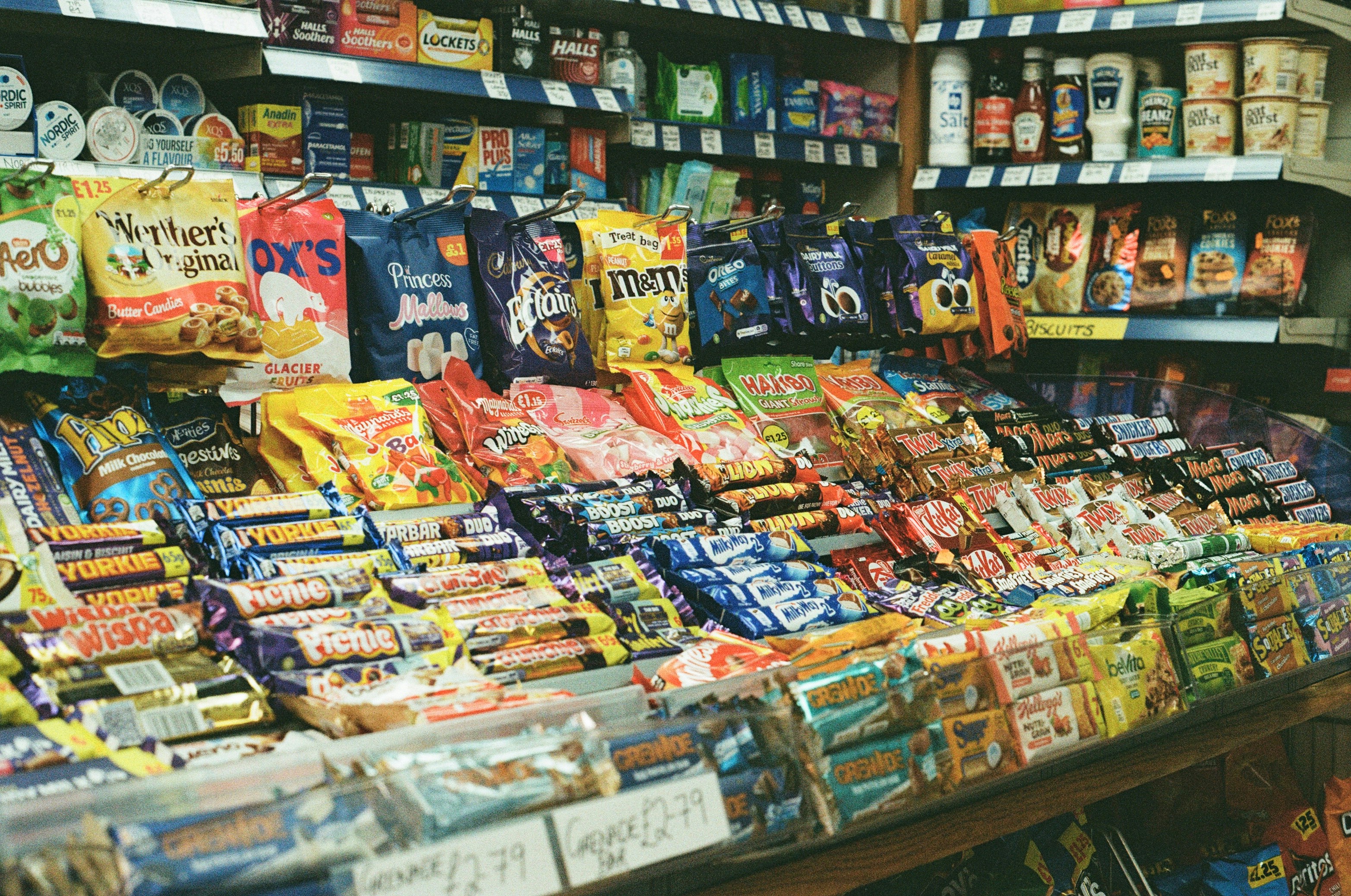 A store filled with lots of different types of snacks photo – Free Food ...