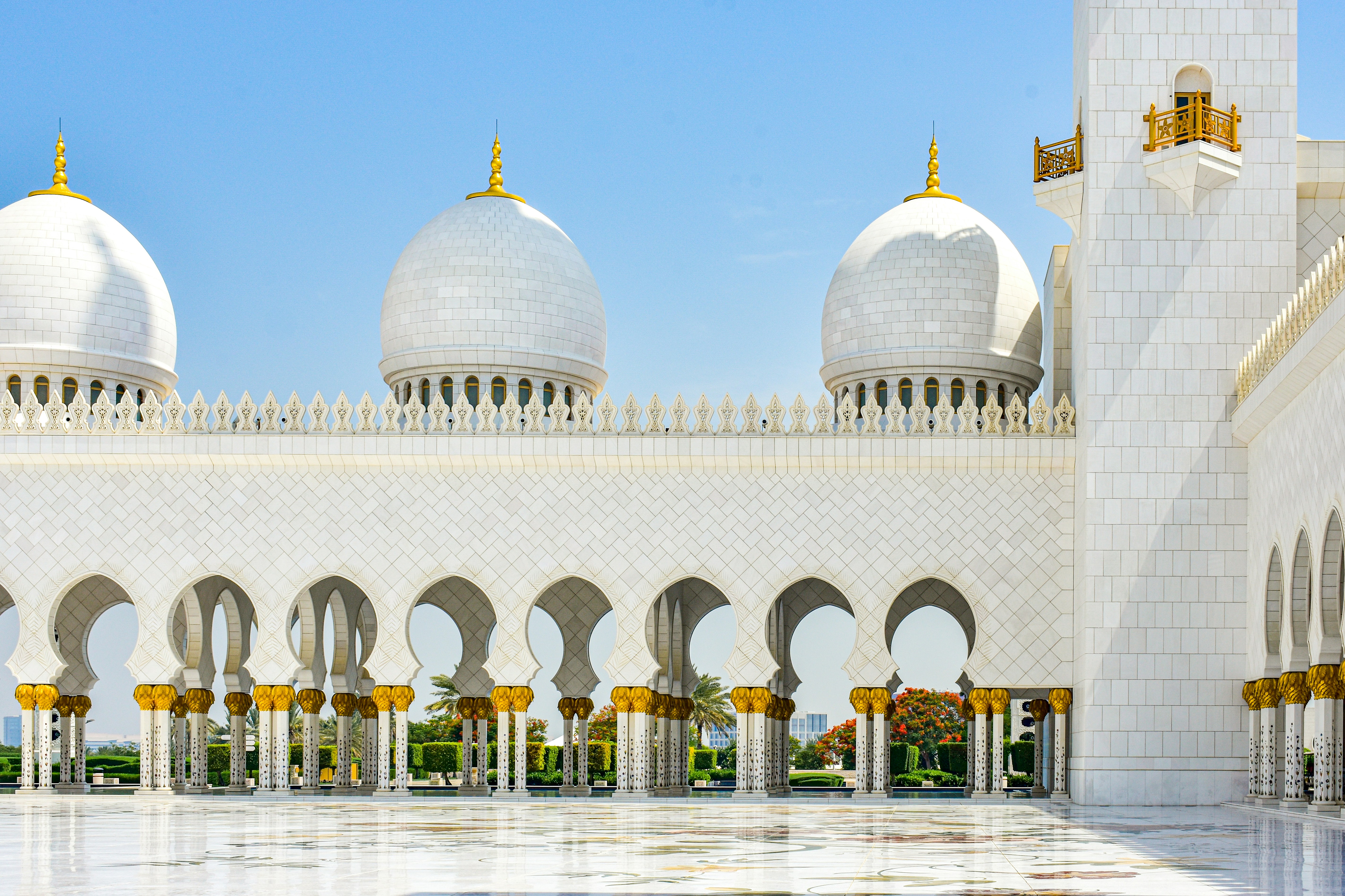 A large white building with many arches and domes photo – Free Blue ...