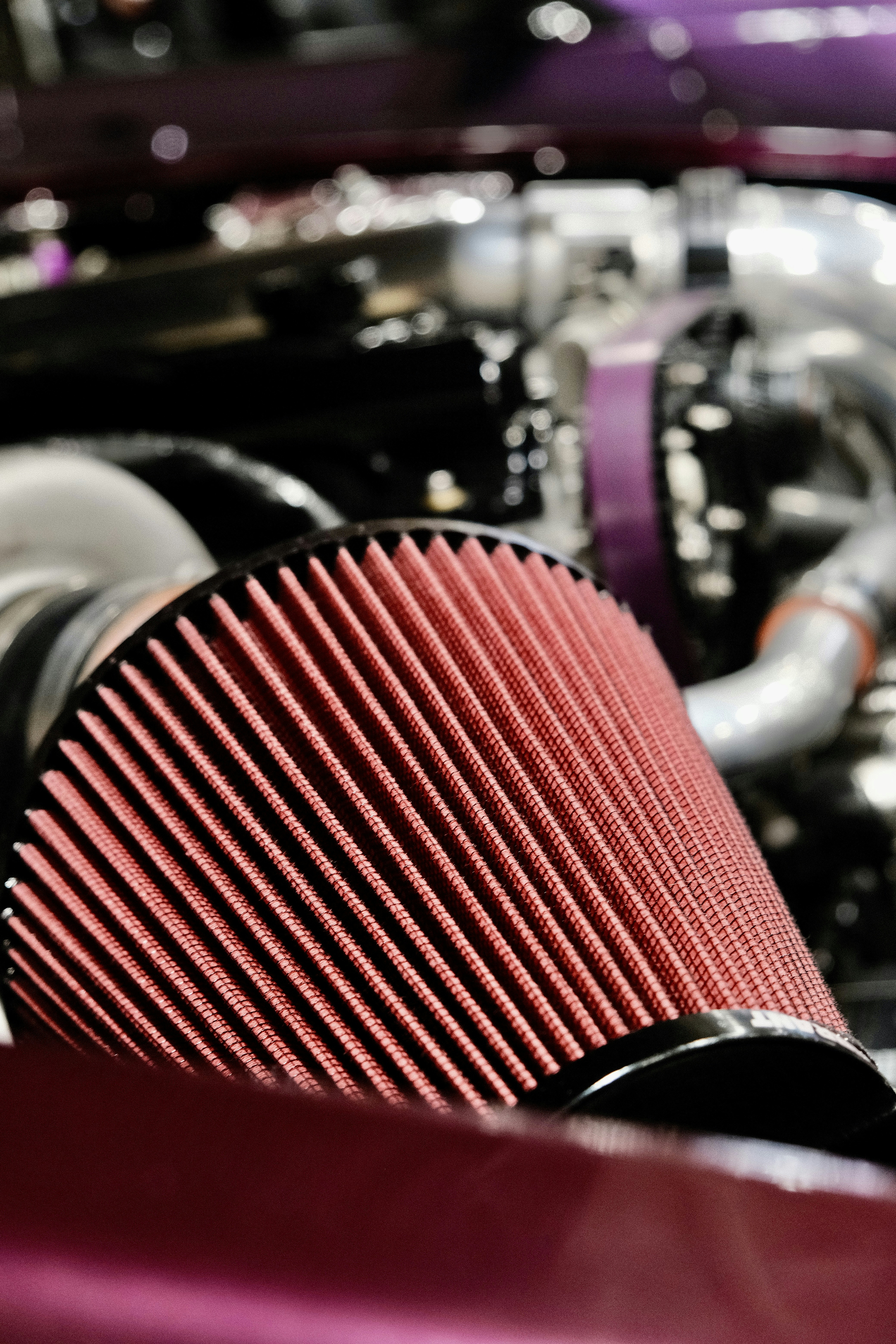 A close up of a car's air filter photo – Free Engine Image on Unsplash