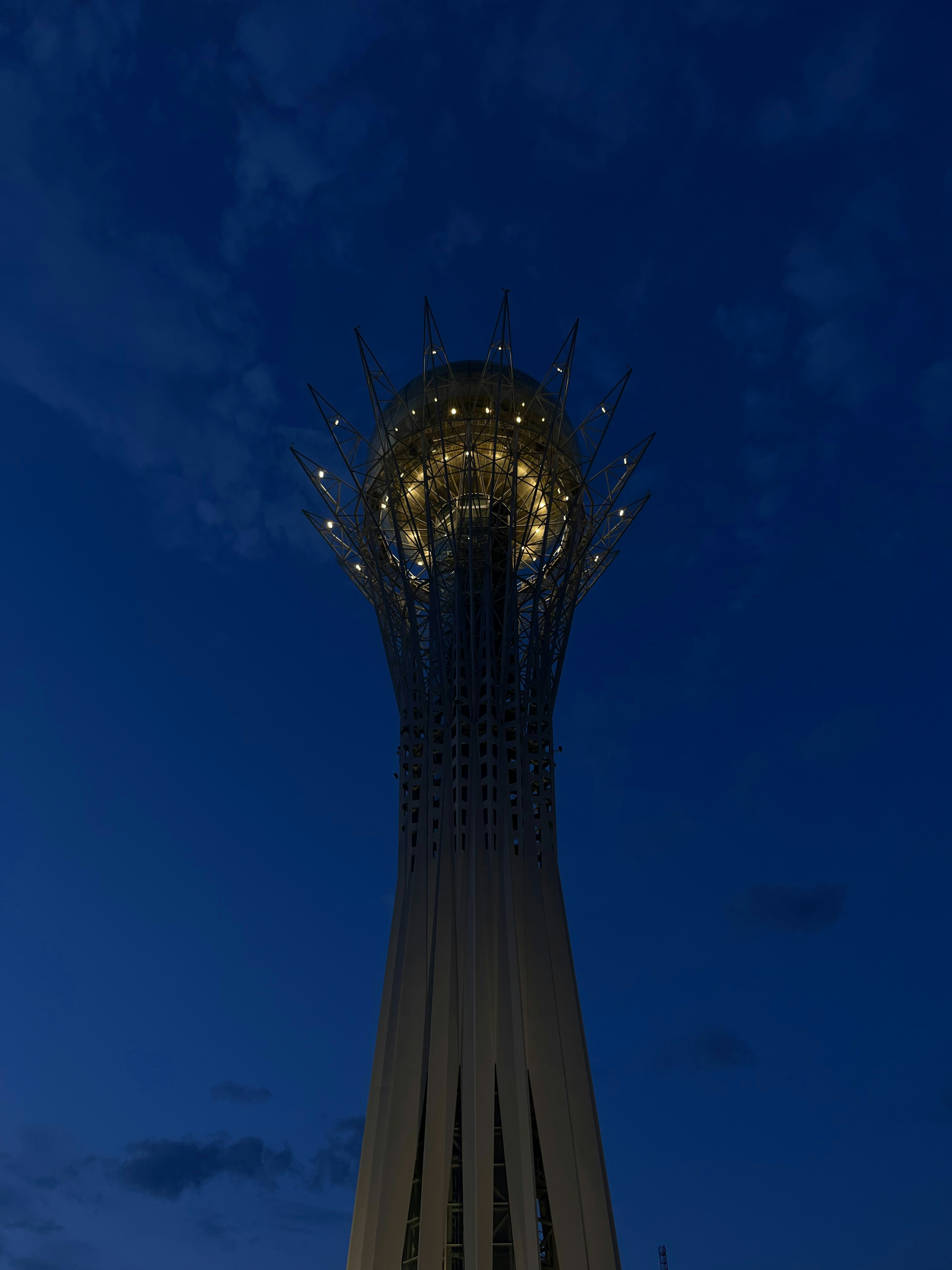 Blue-hour Crown: The Baiterek Tower's Luminous Halo