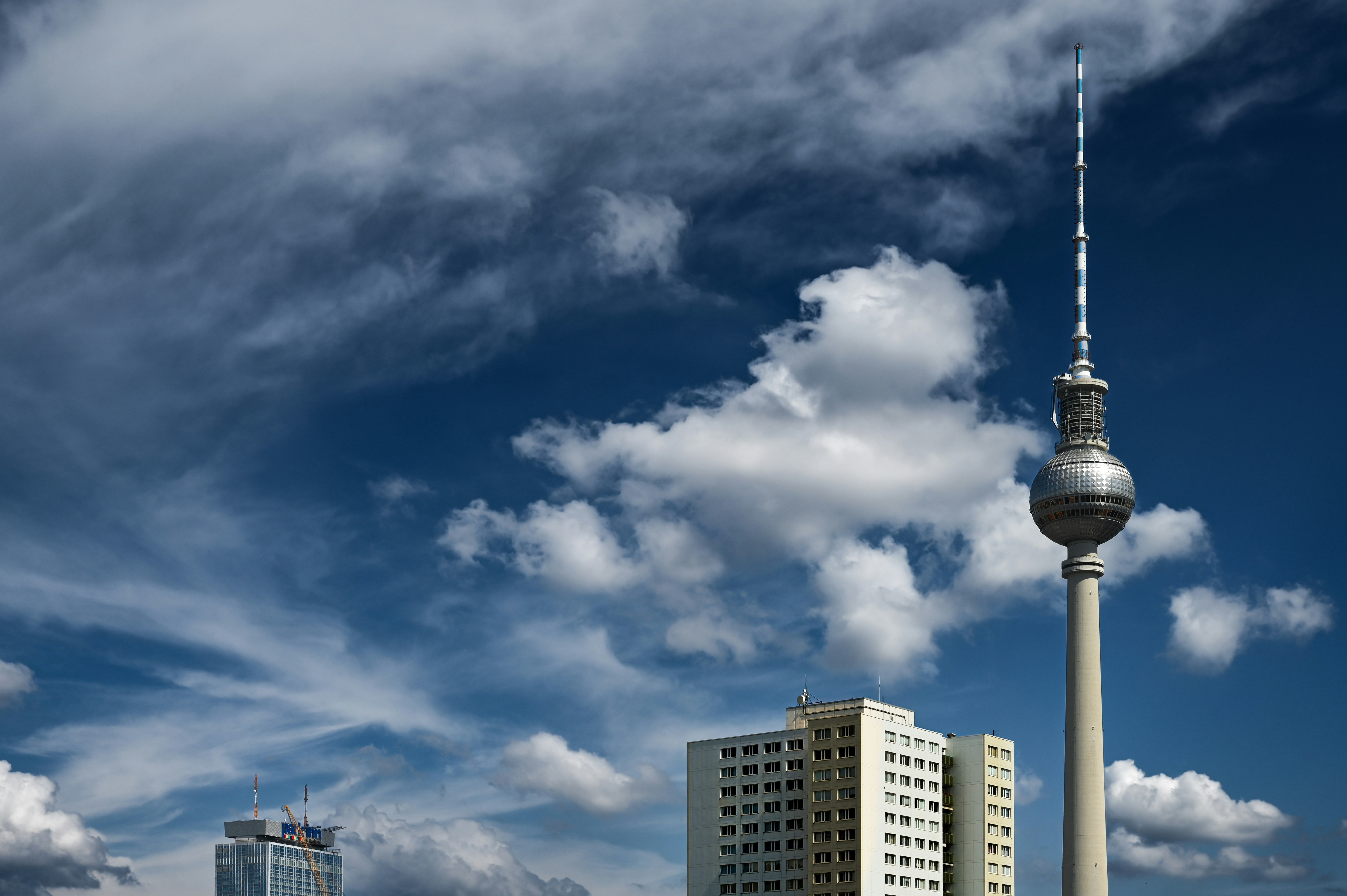 Rising Silence: Berlin’s Fernsehturm Above the Cityline