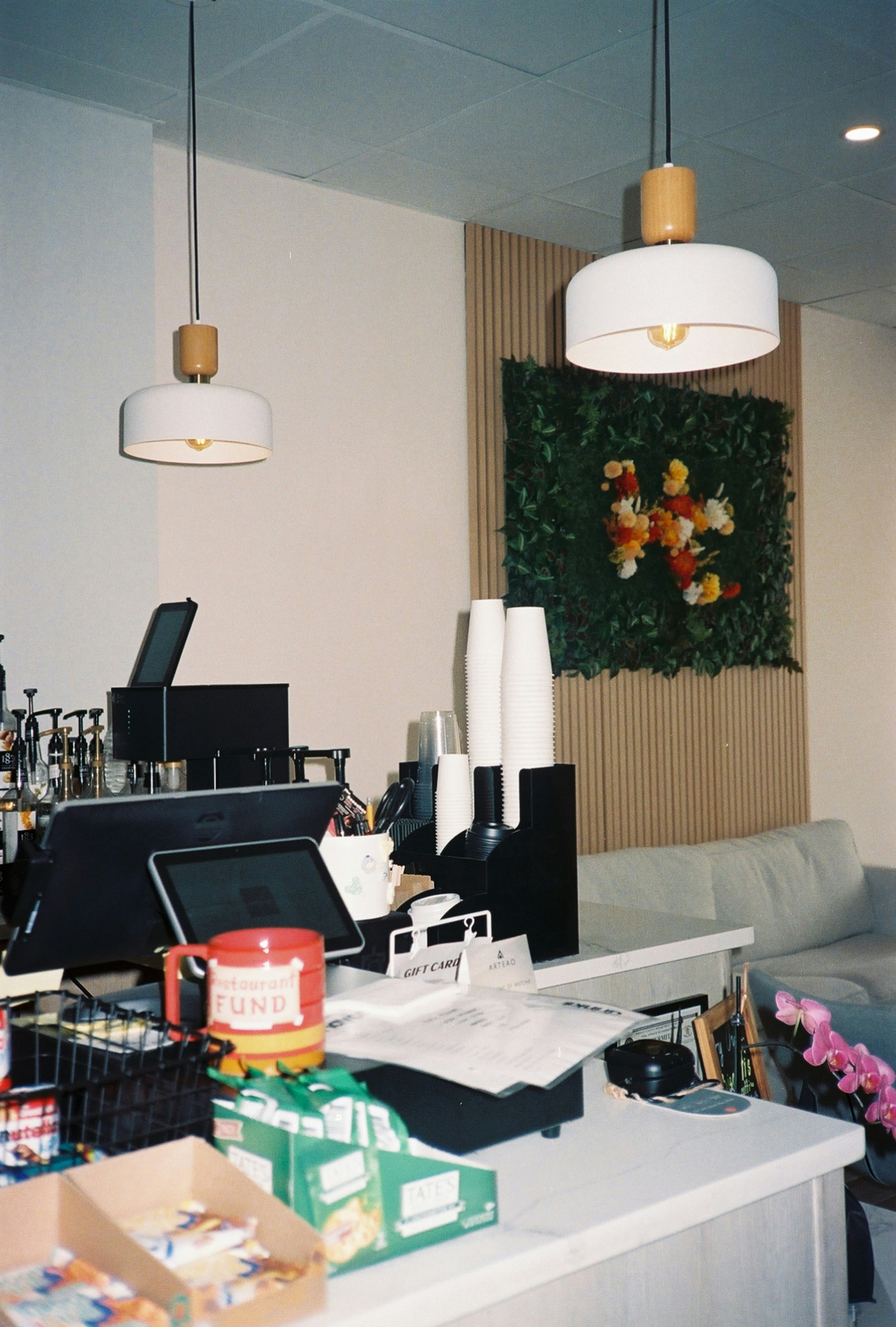 A living room filled with furniture and lots of clutter photo – Free ...