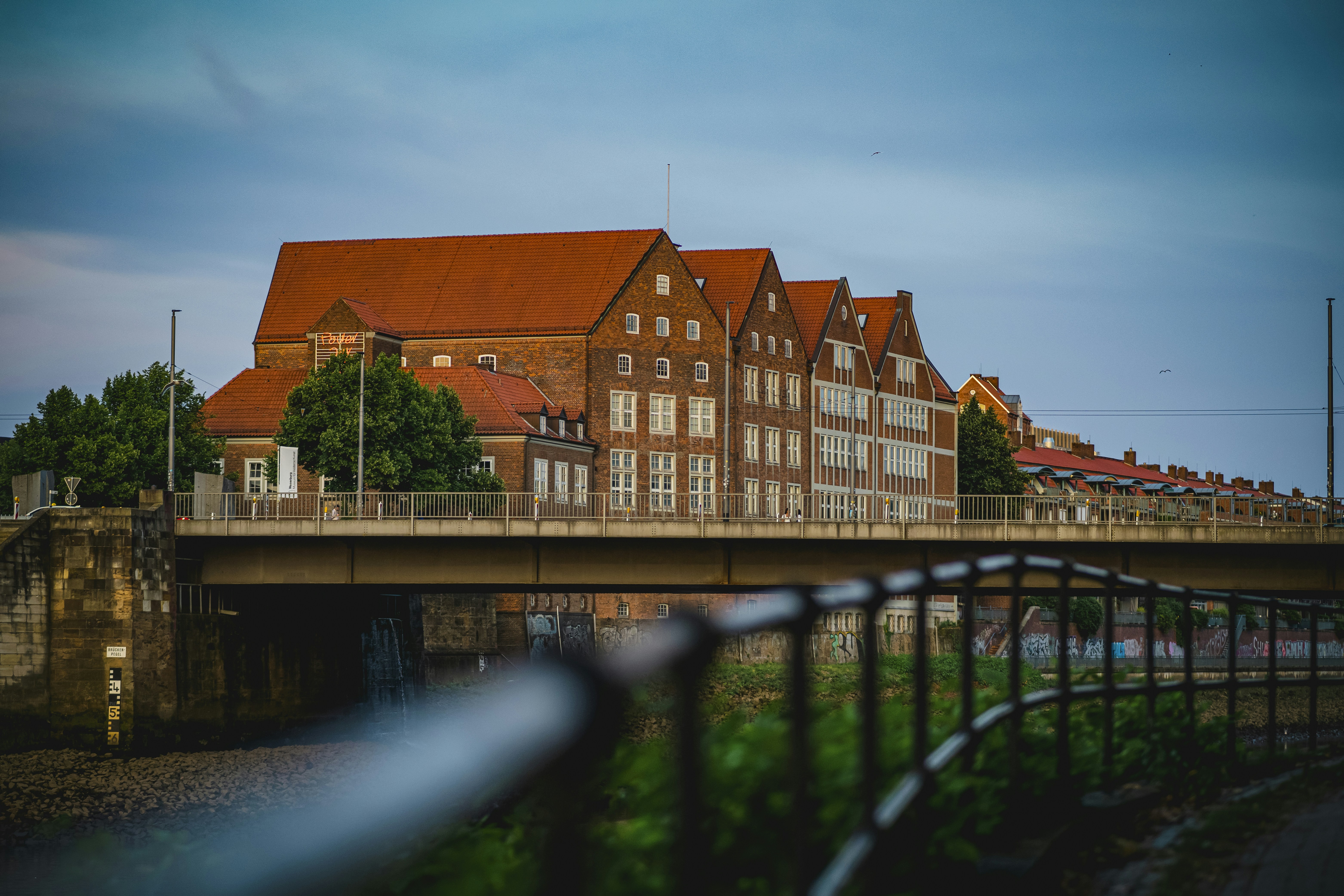 A bridge that has a bunch of buildings on it photo – Free Bremen Image ...