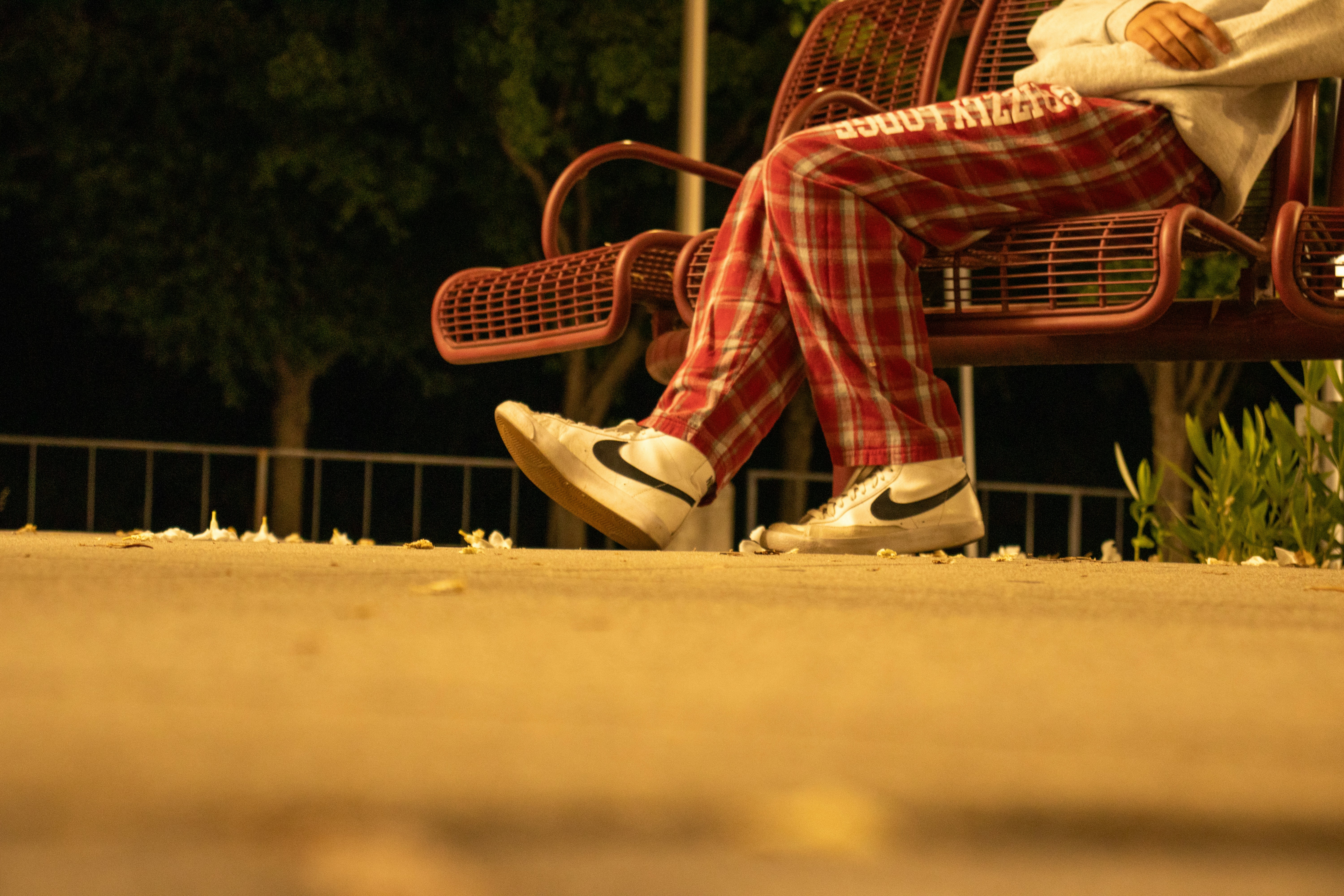 Two Feet, One Bench: Night Sketch of a Park Moment