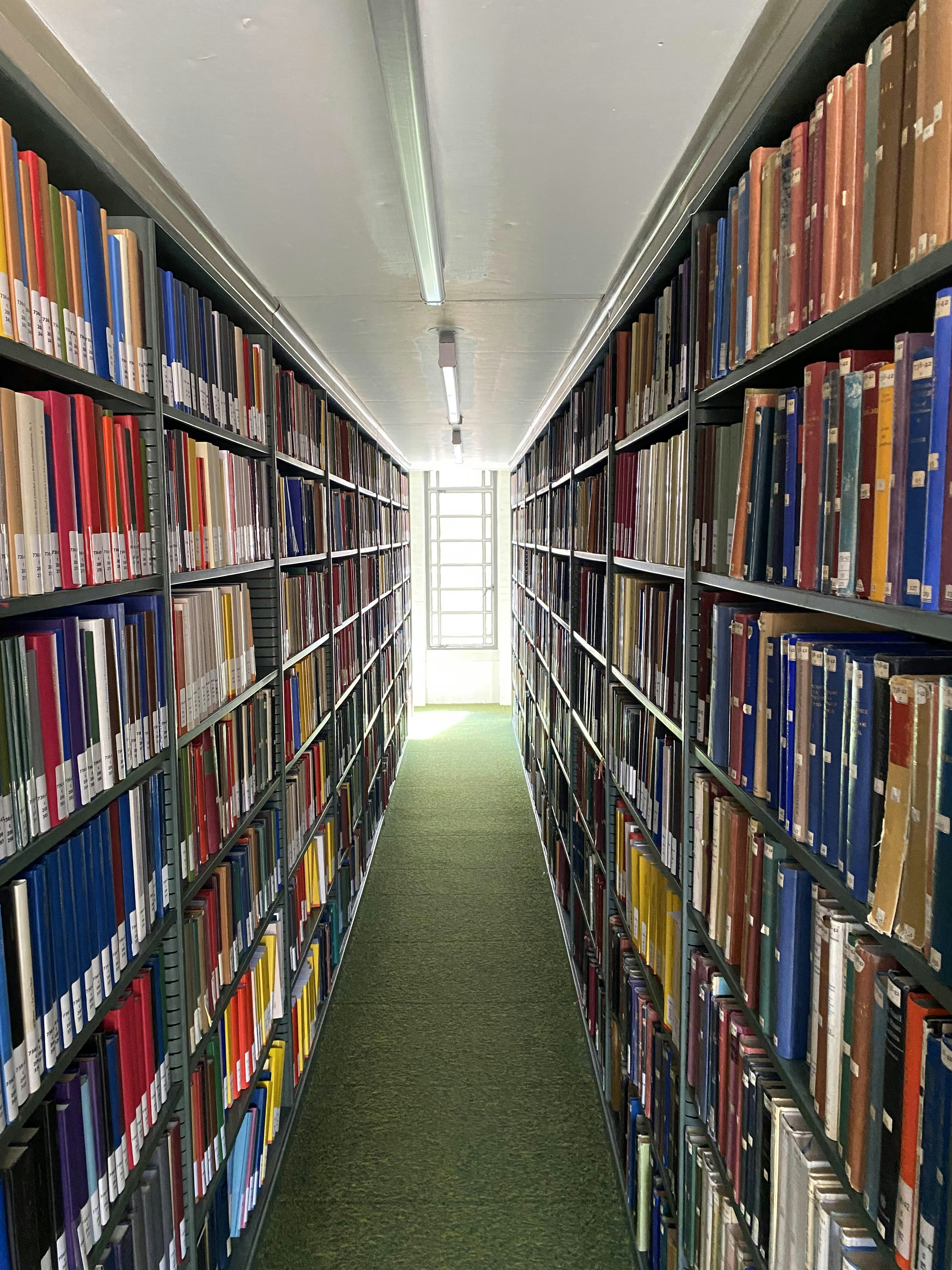 Libraries Pictures | Download Free Images on Unsplash