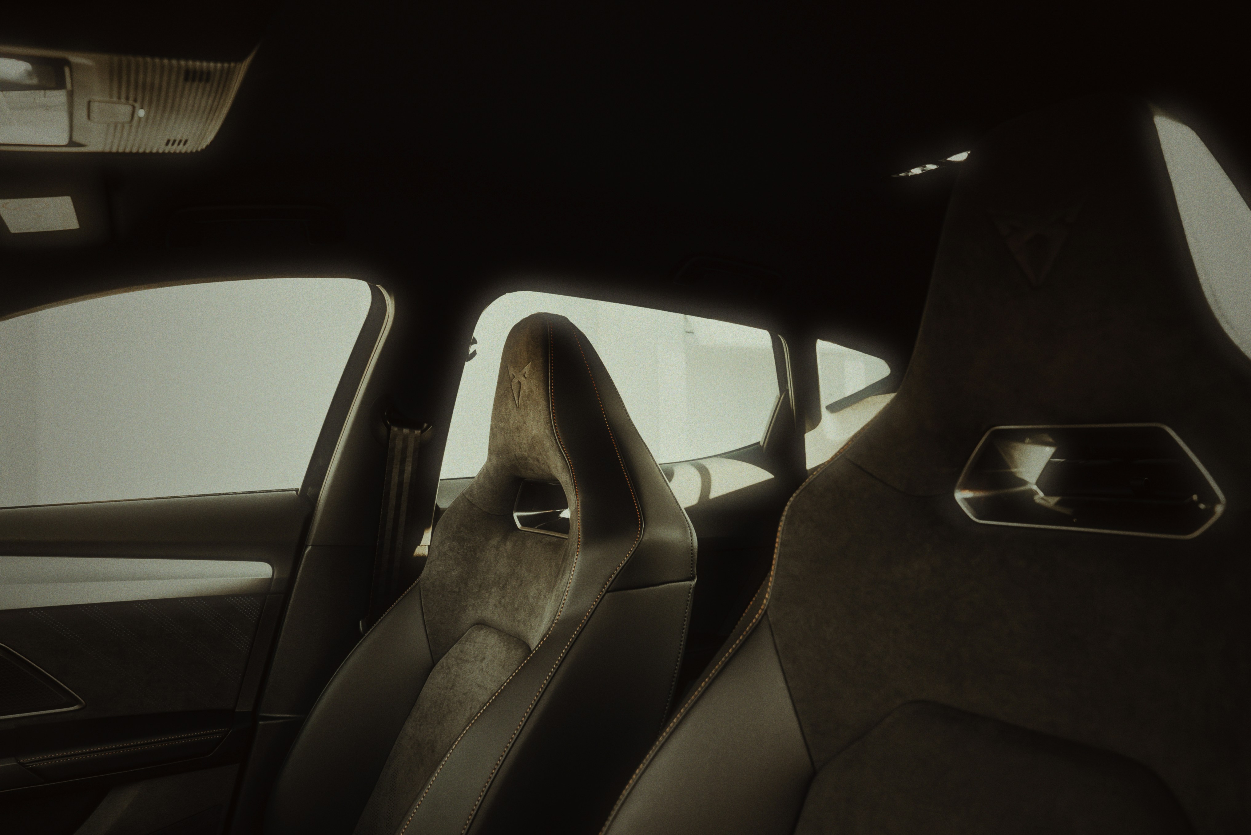 The interior of a car with the driver's seat up photo – Free Car Image ...