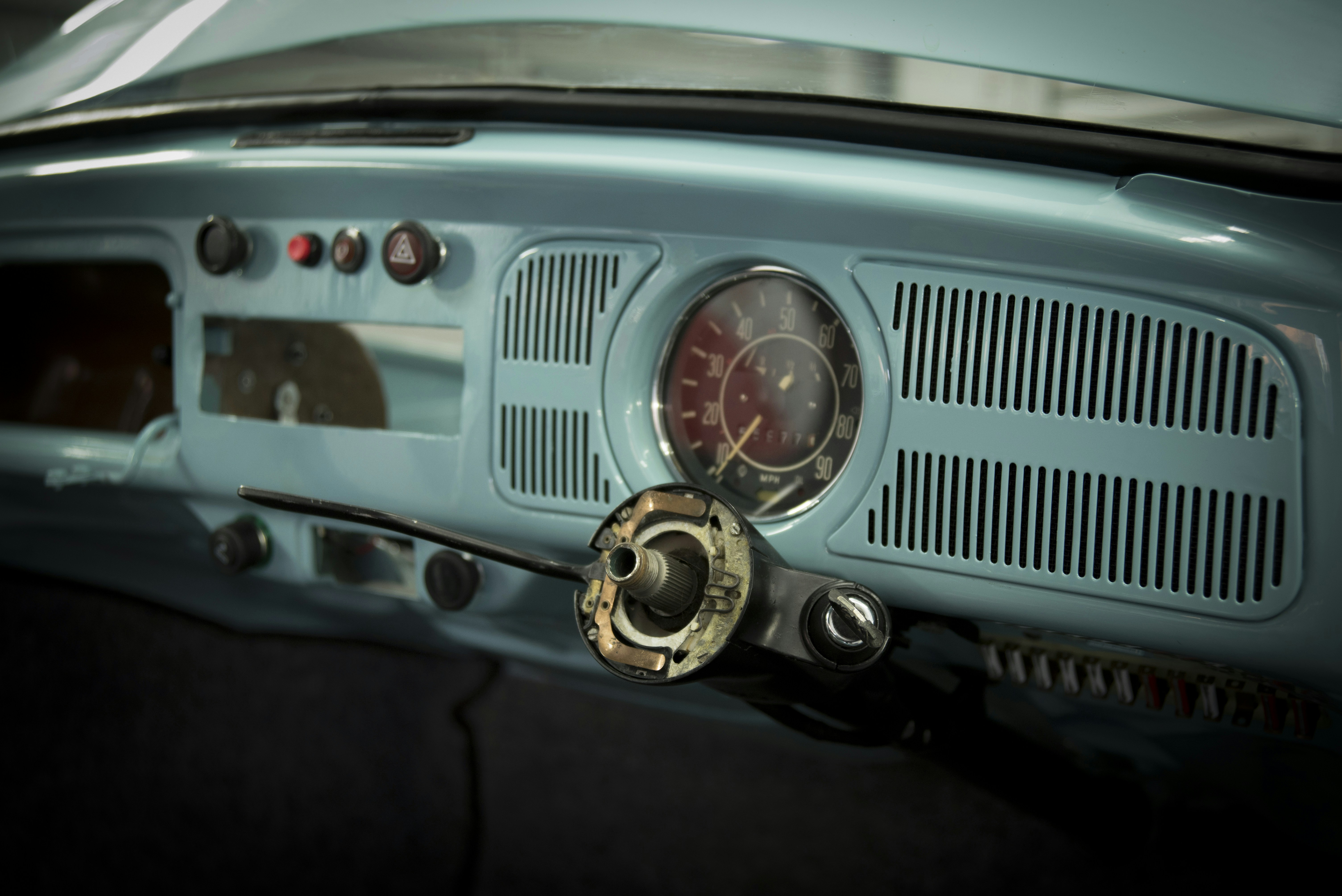 Pastel Dash: Center Gauge Defines a 1960s Blue Car Cockpit