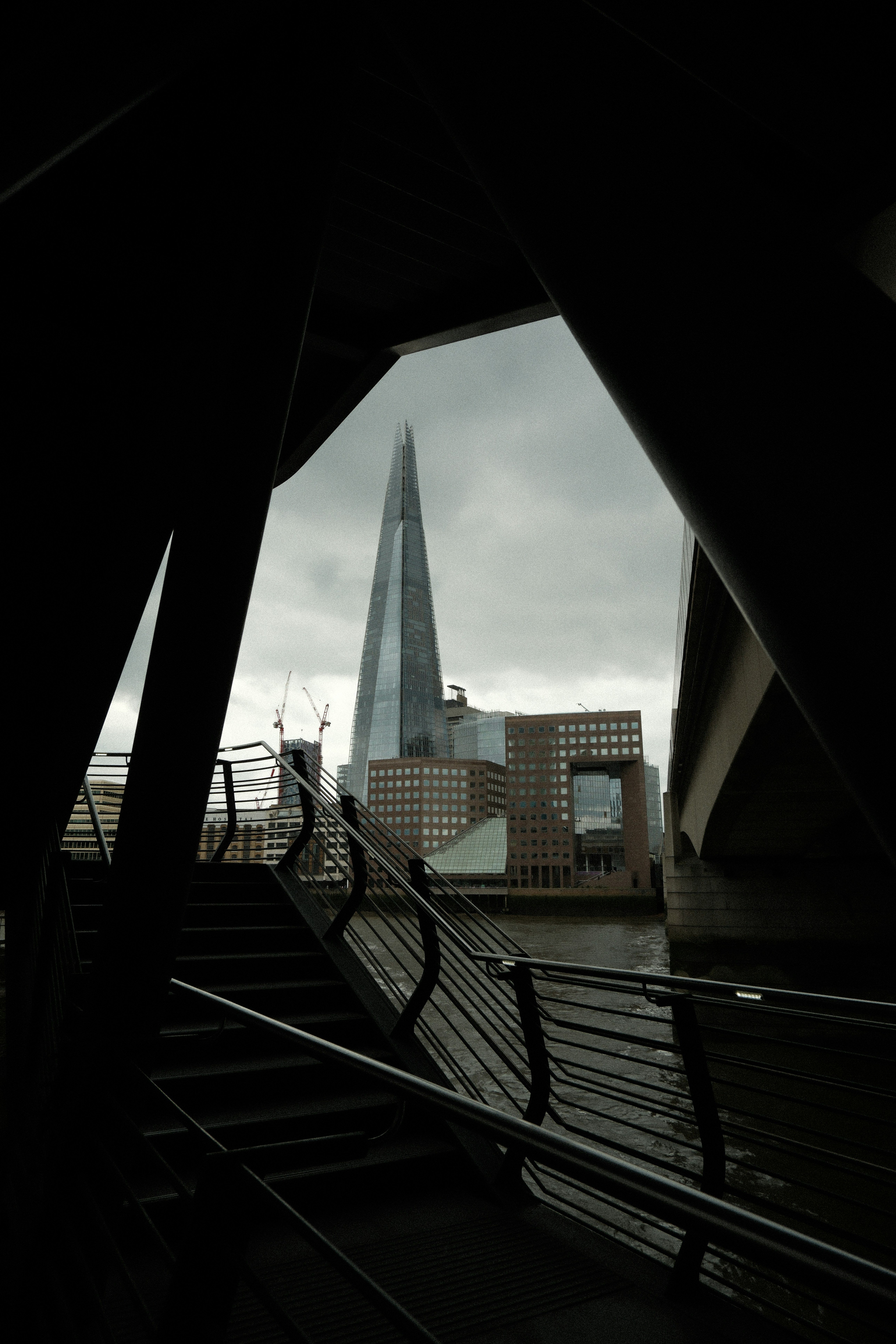 A view of the shard of the shard of the shard of the photo – Free The ...