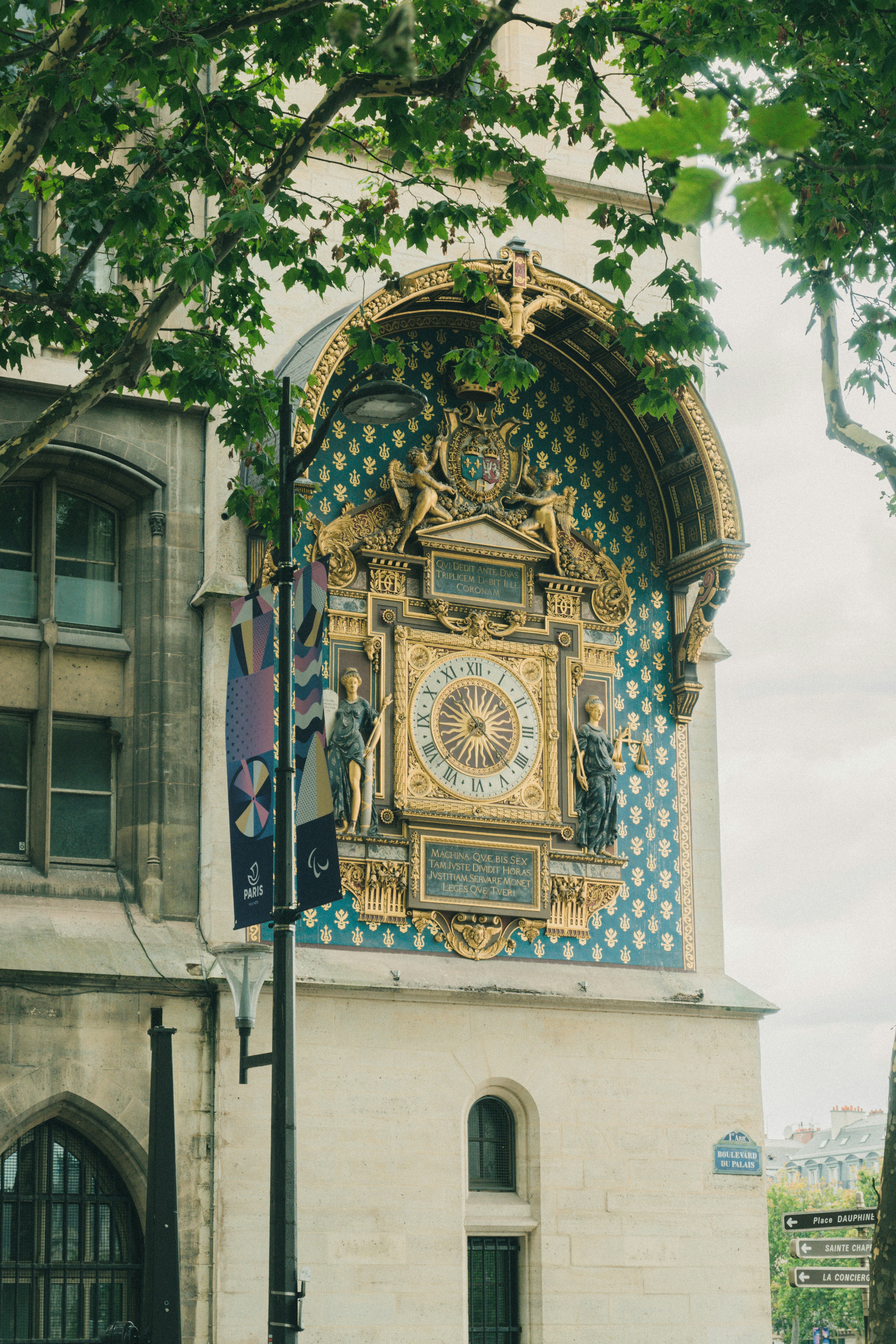 Gilded Timekeeper Beneath a Living Roof of Leaves