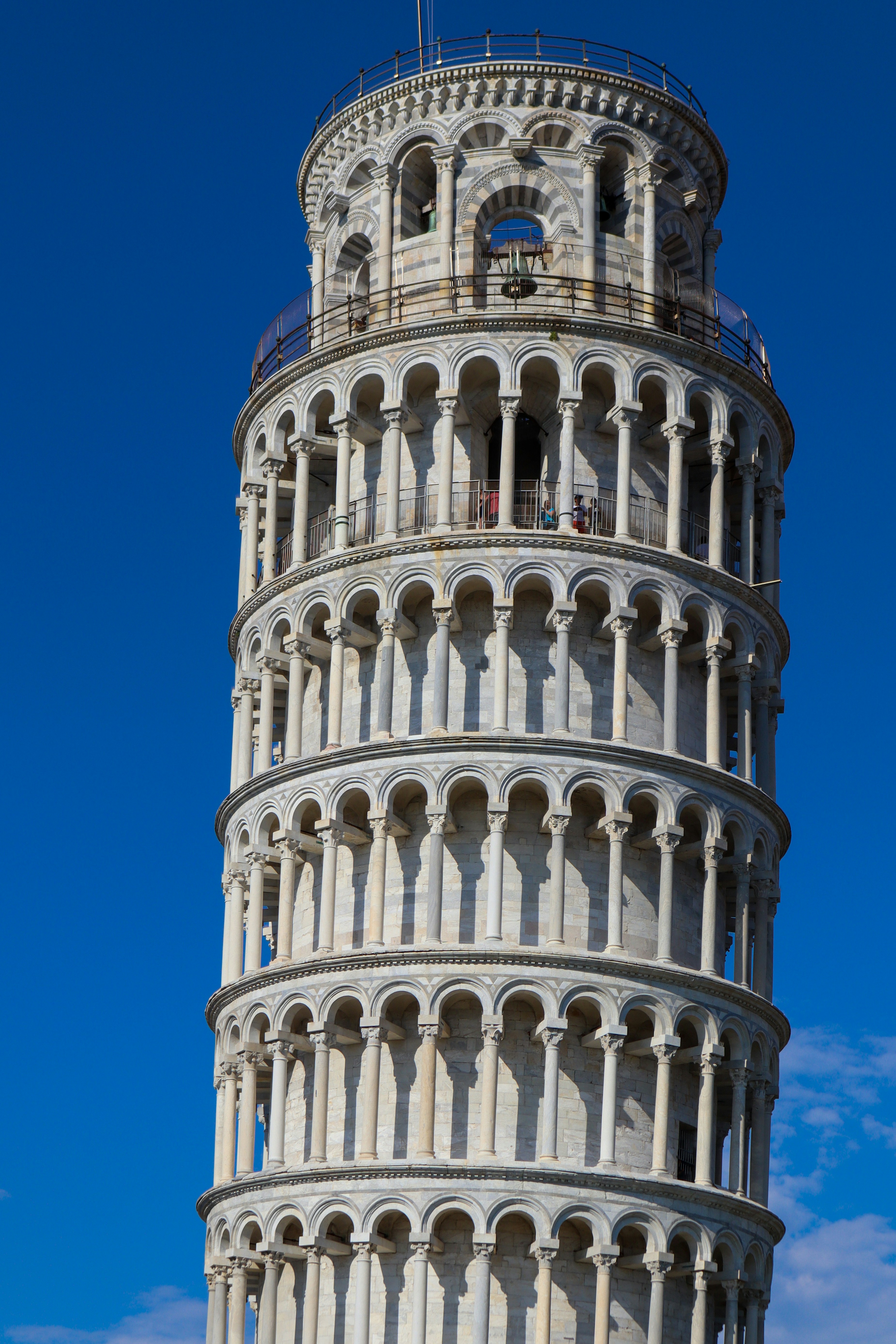Spiral of Stone under a Cerulean Sky: The Leaning Tower of Pisa