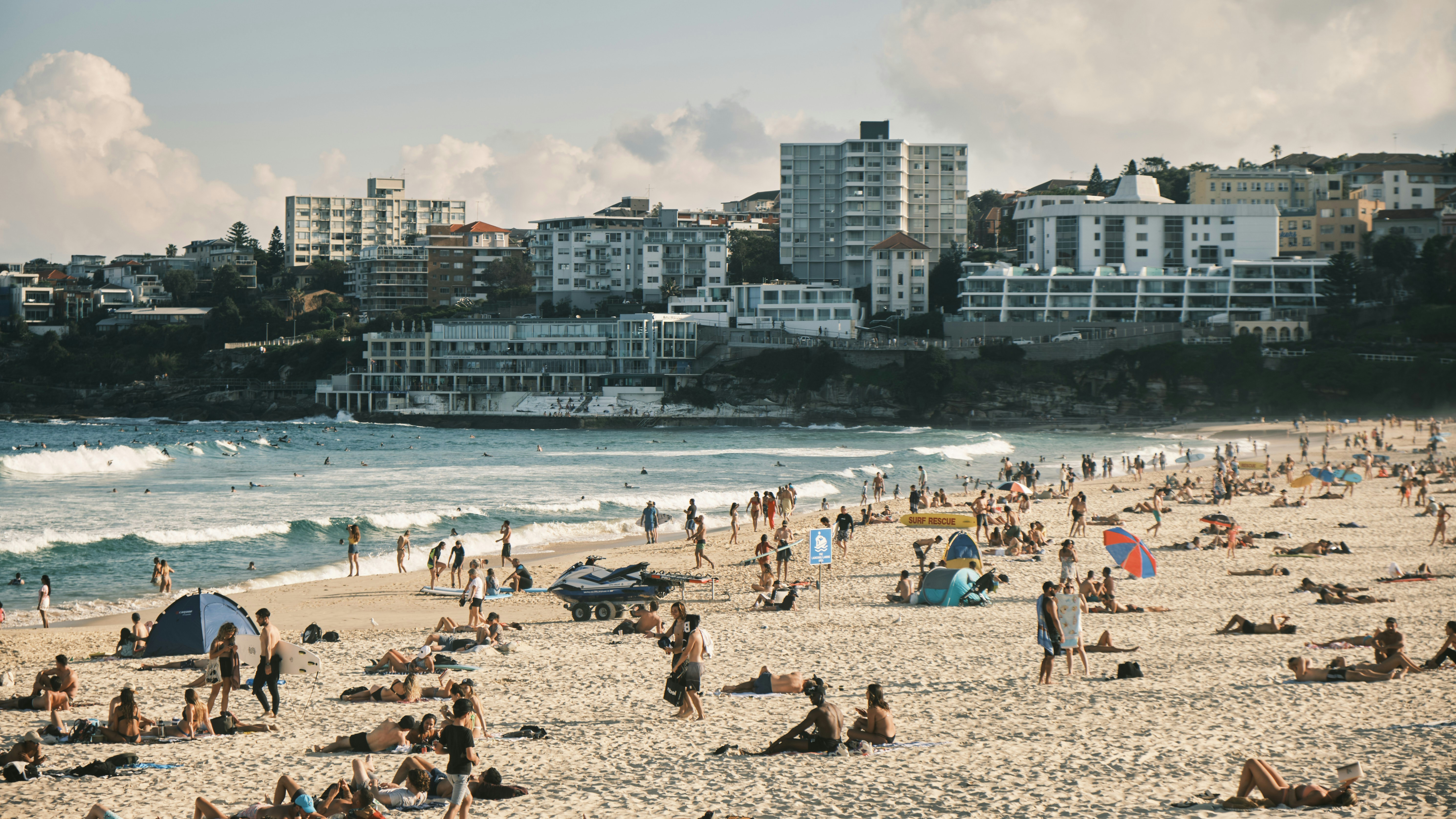 A crowded beach with a lot of people on it photo – Free Sydney nsw ...