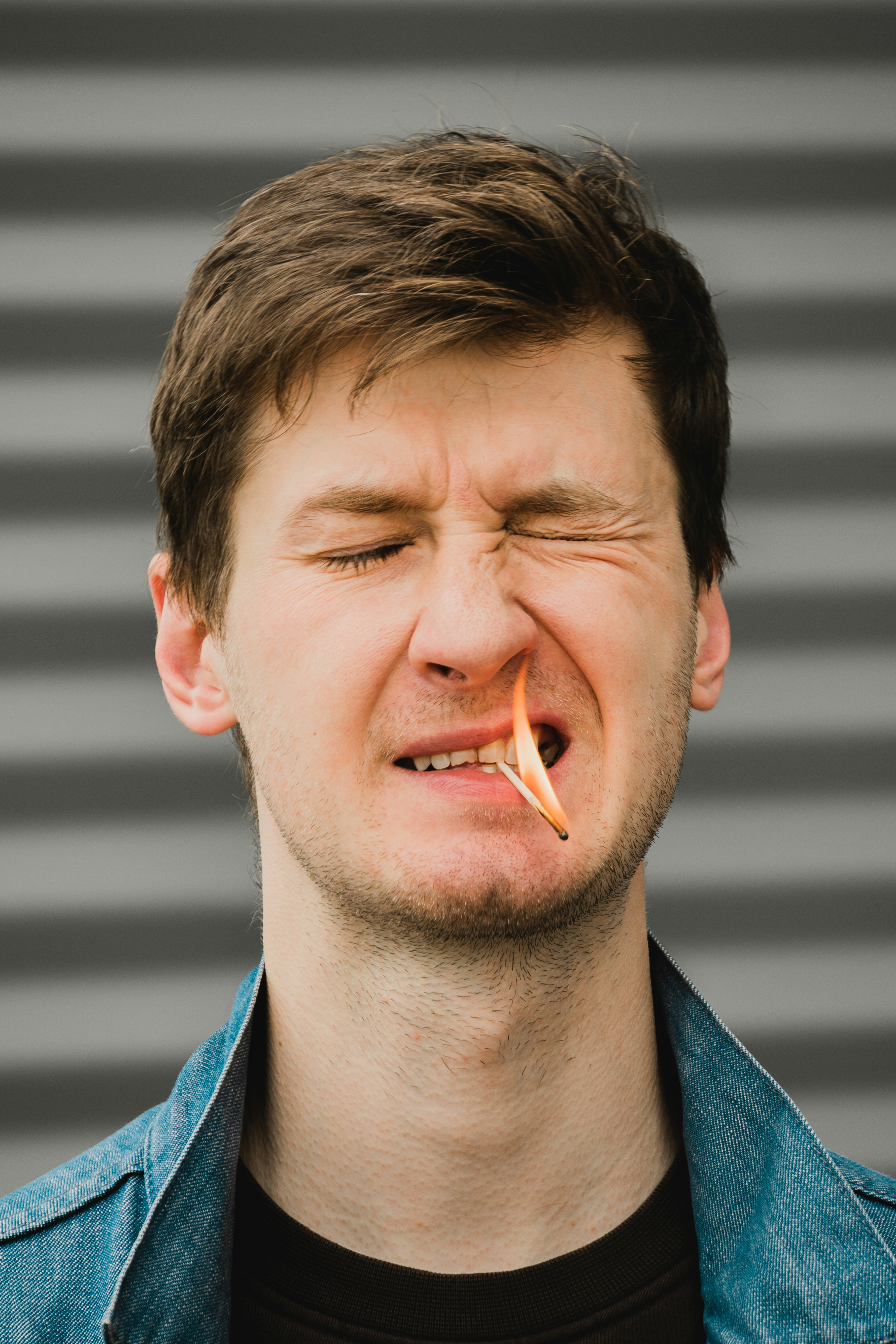 Guy Poop In Mouth Pictures | Download Free Images on Unsplash