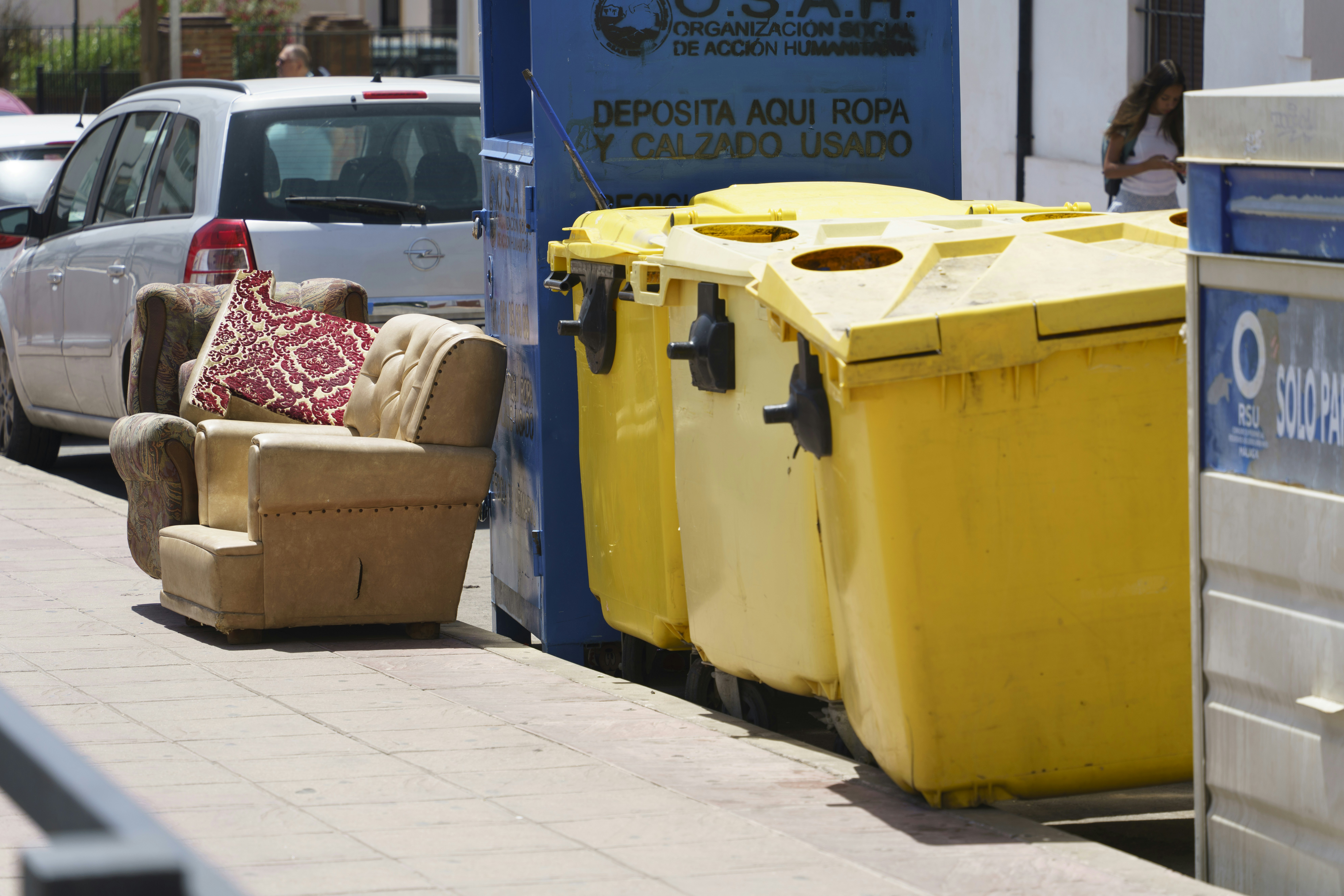 Urban Discard: A Chair's Last Stand