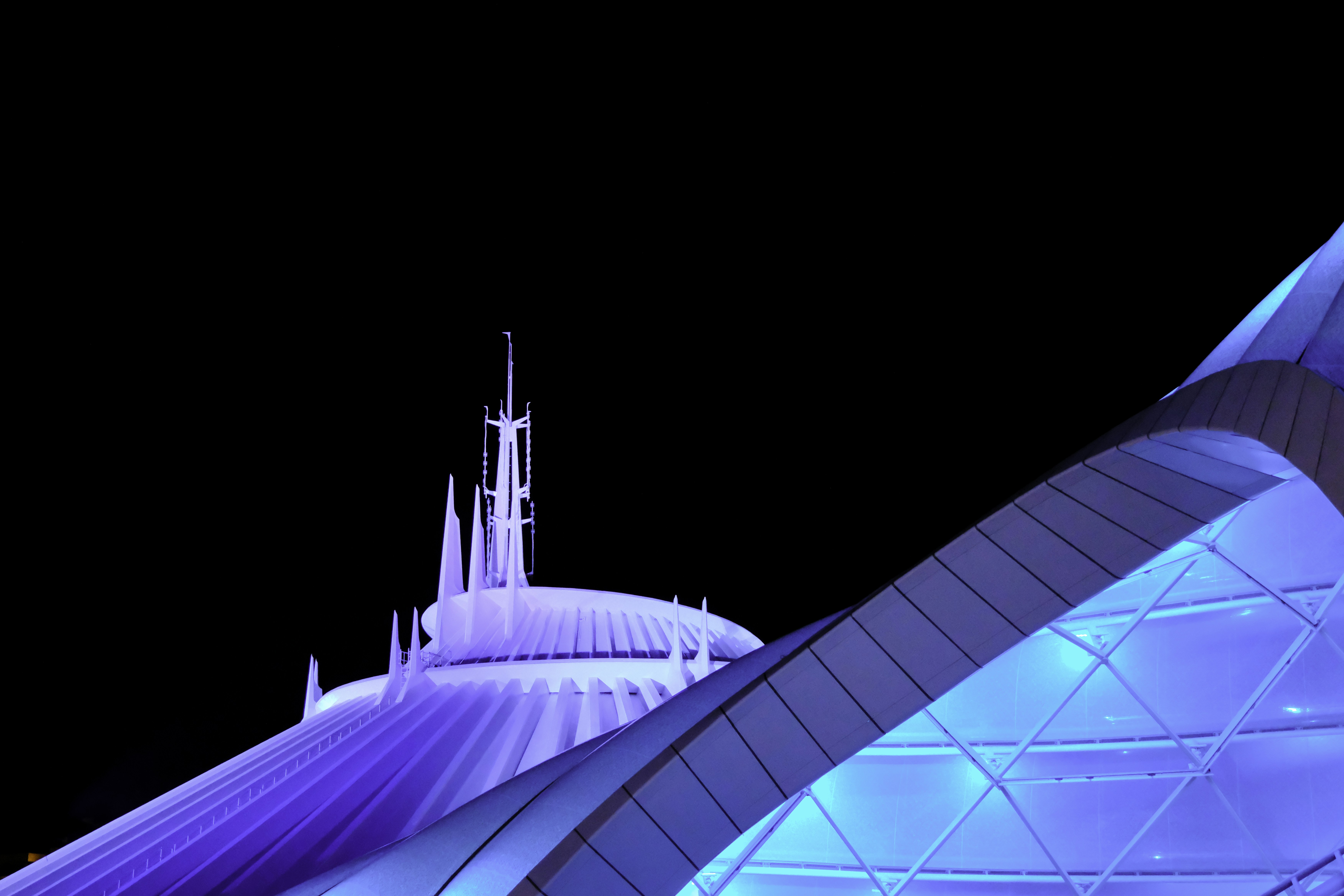 A building with a blue roof and a clock tower photo – Free Florida ...