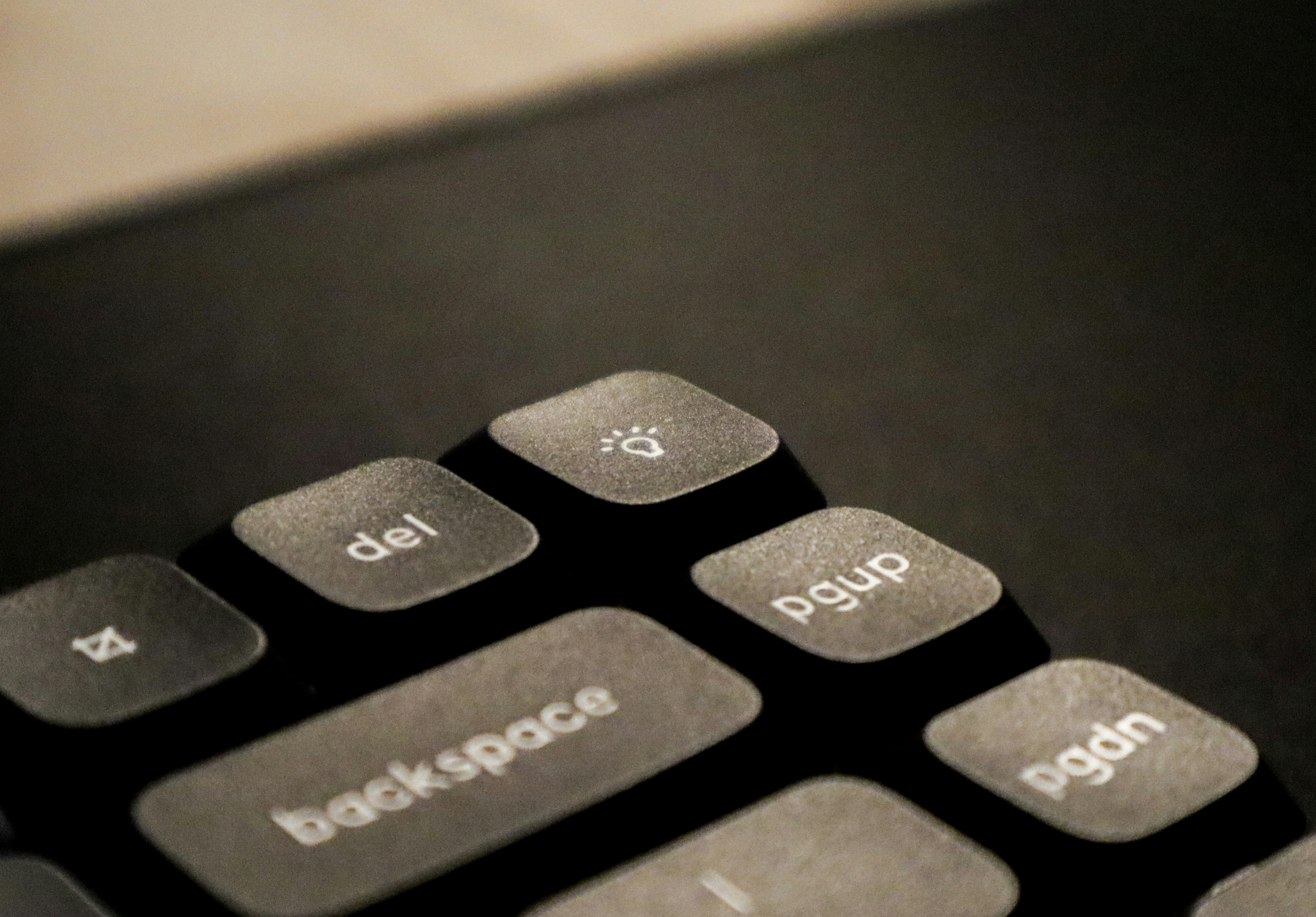 Neuro-Linked Messaging: The End of Typing by 2025?