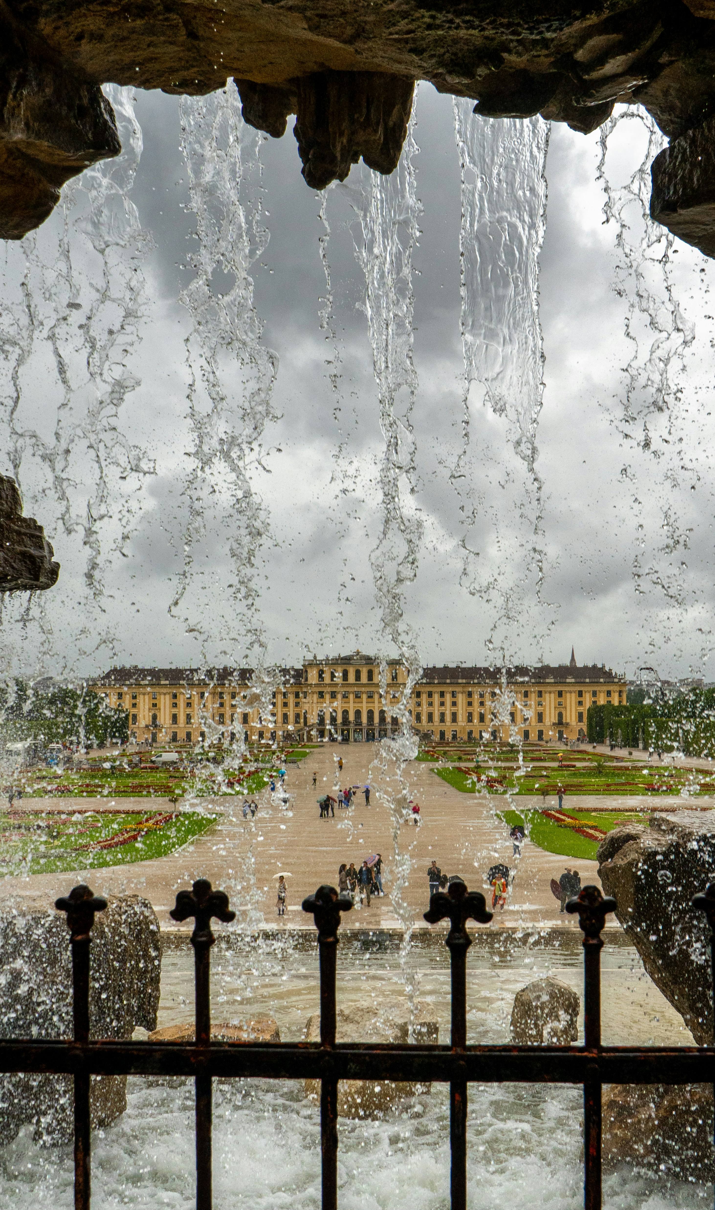 Waterfall Frame: A Baroque Terrace Opens onto a Park Garden