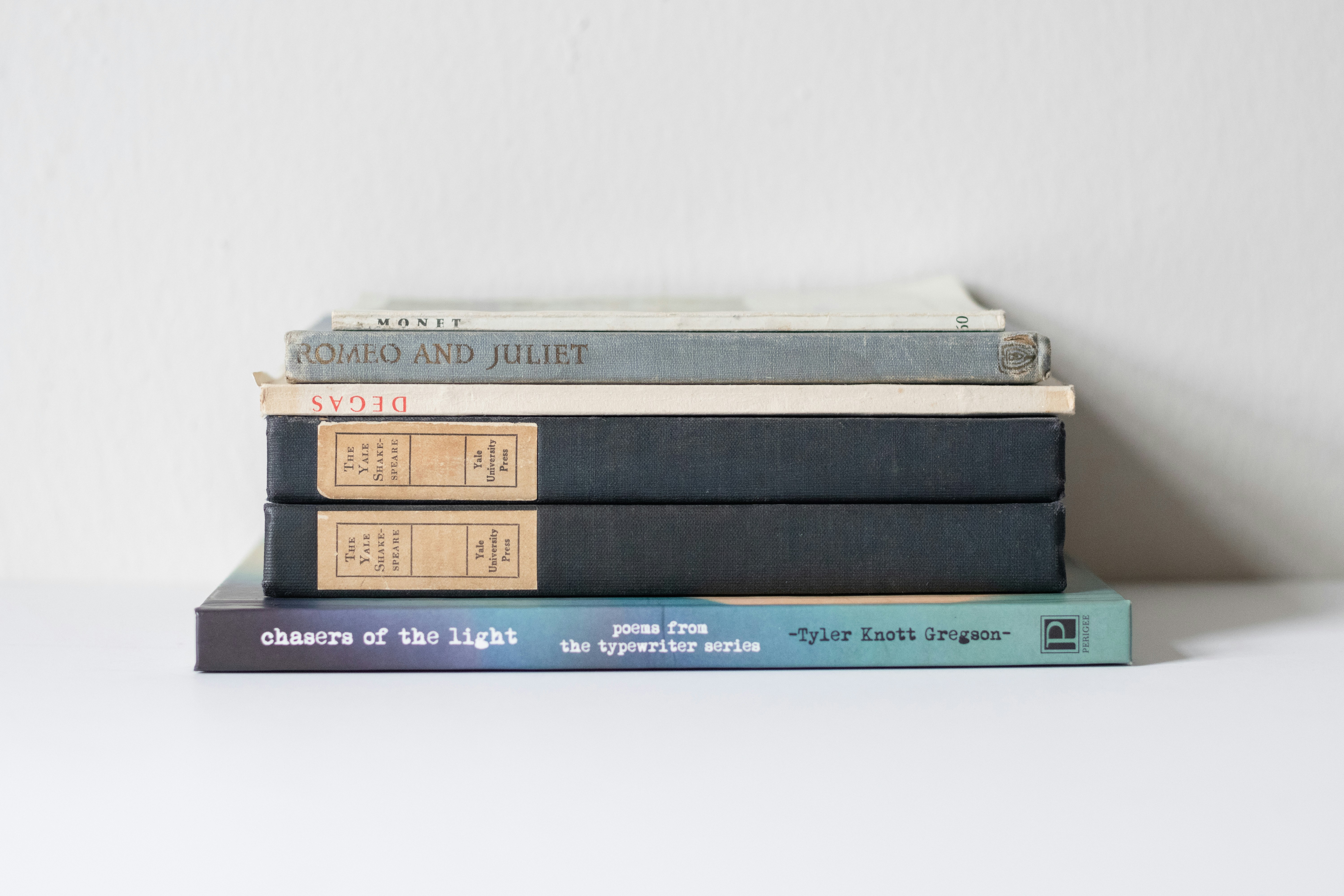 Blue Book Pictures | Download Free Images on Unsplash