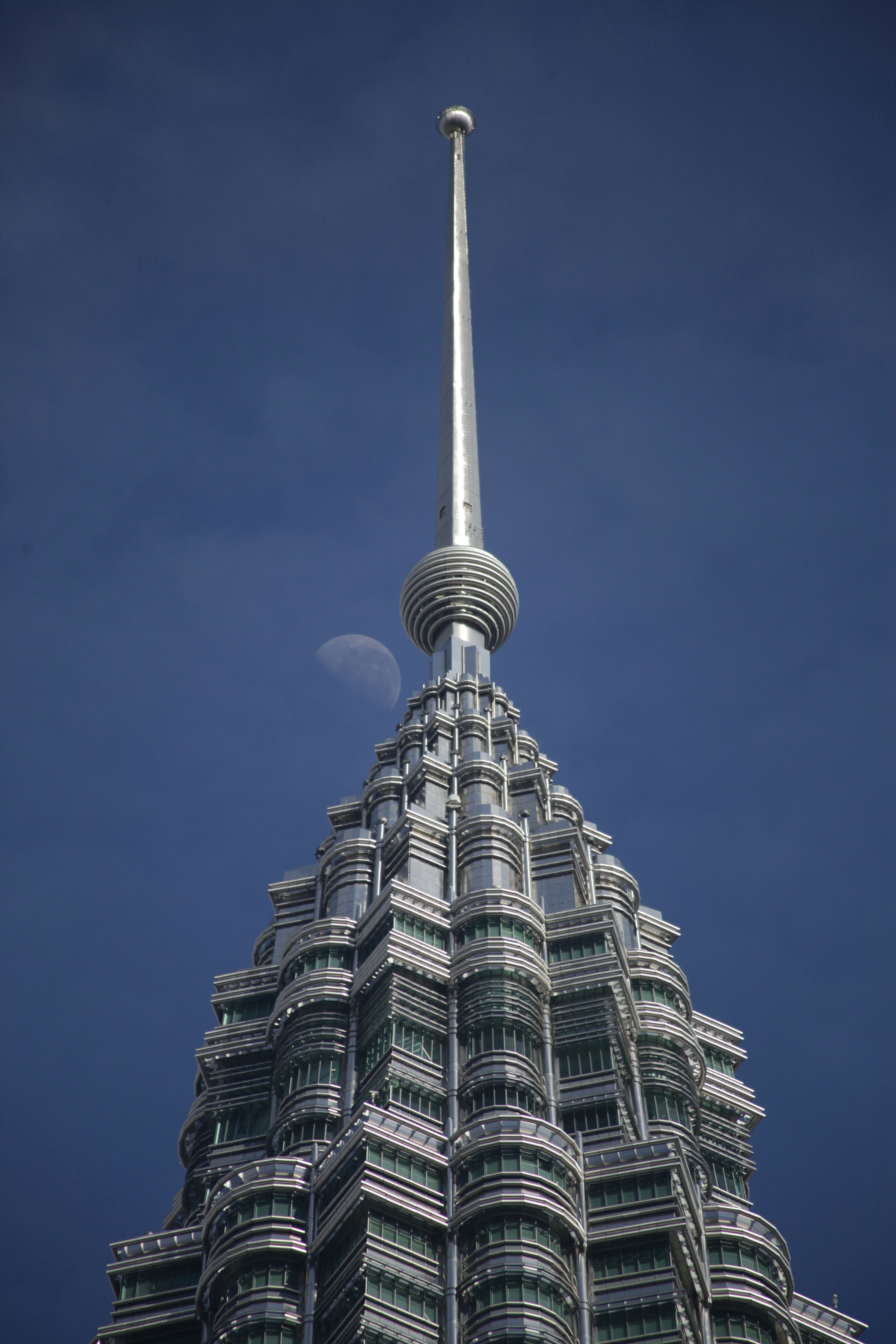 Vertical Echo: The Chrysler Building's Needle Piercing a Clear Sky