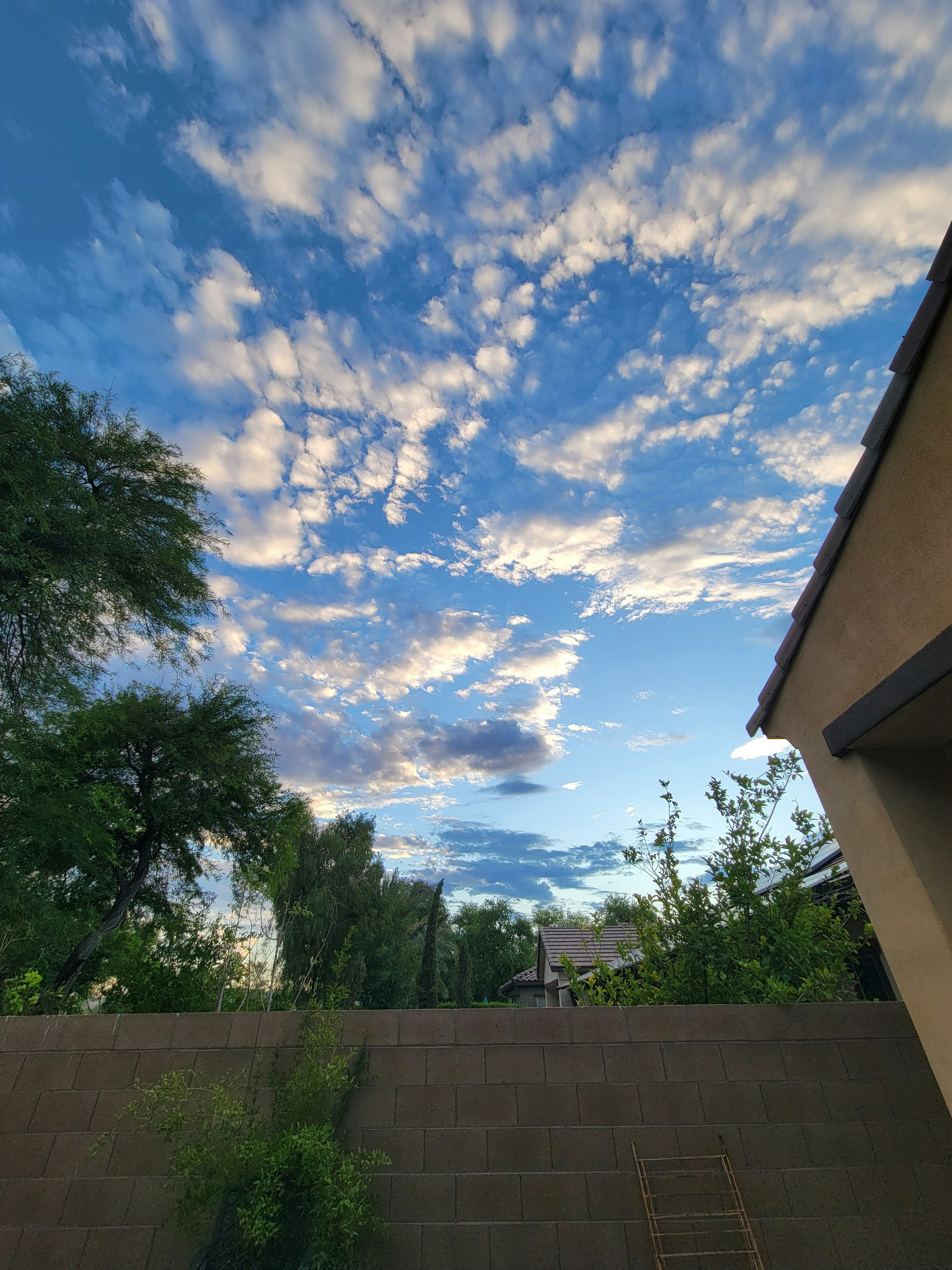 A view of the sky from the outside of a house photo – Free Phoenix ...