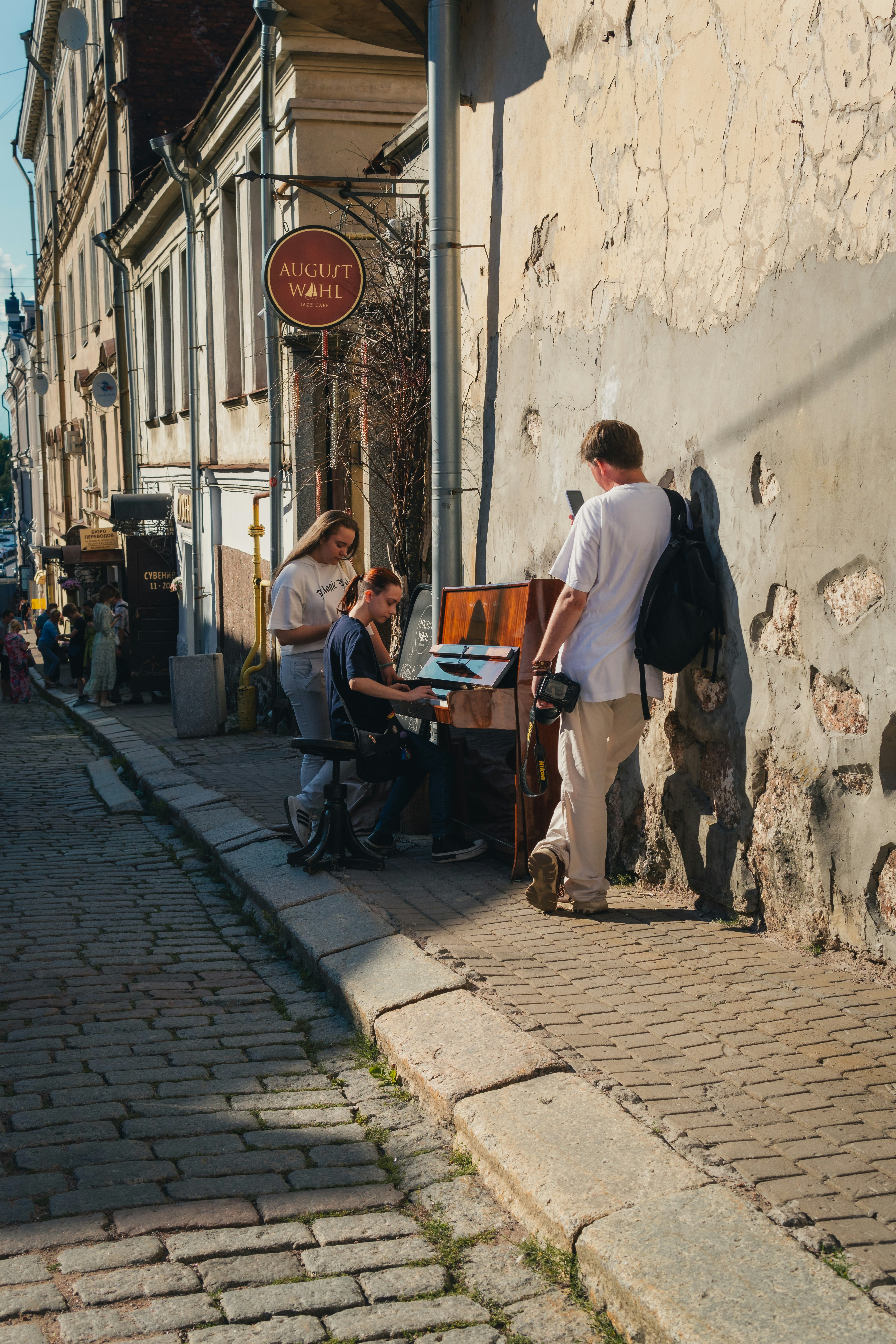 Photo by Artem Polezhaev with Sony Alpha 6400