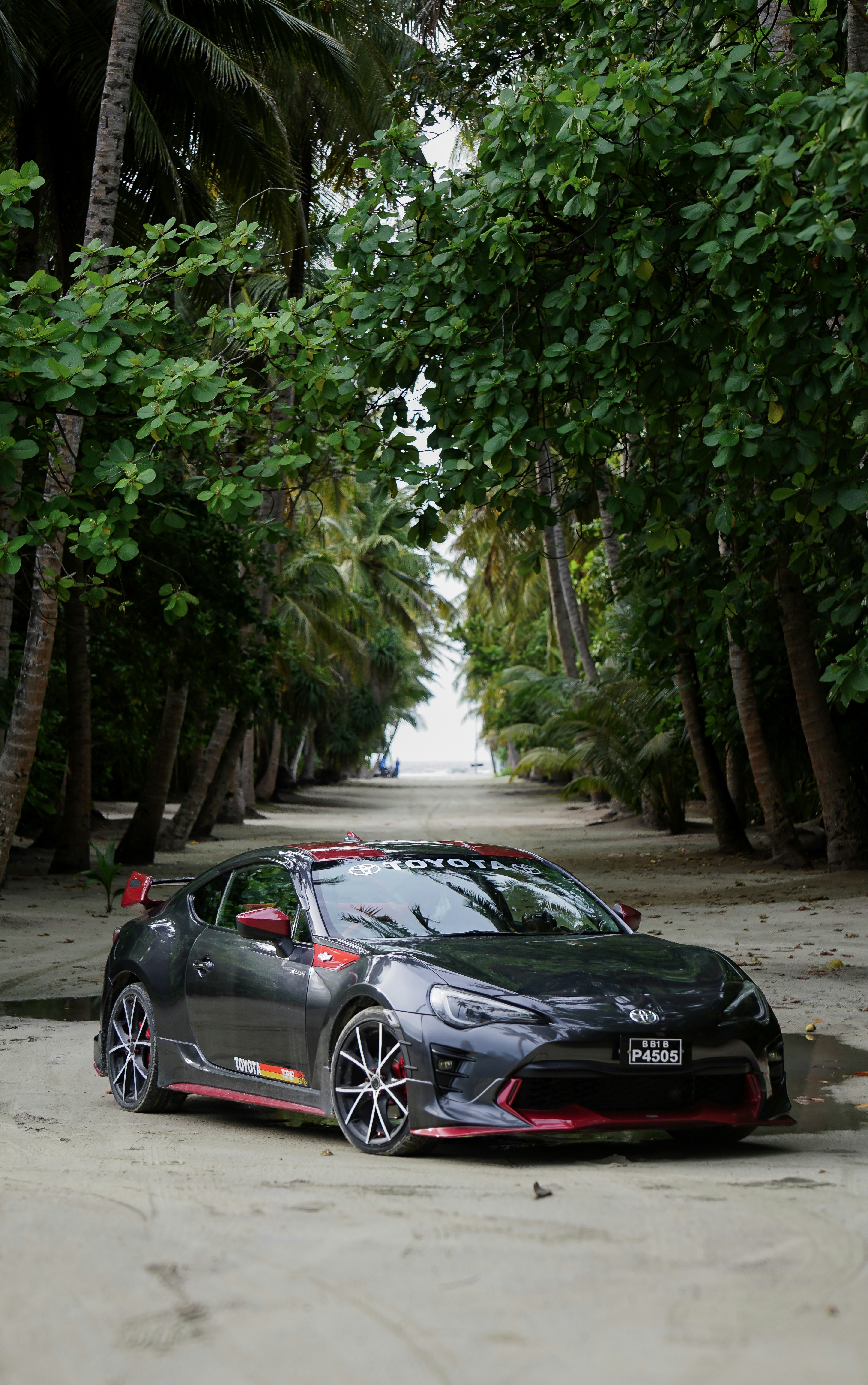 4k Car Pictures | Download Free Images on Unsplash