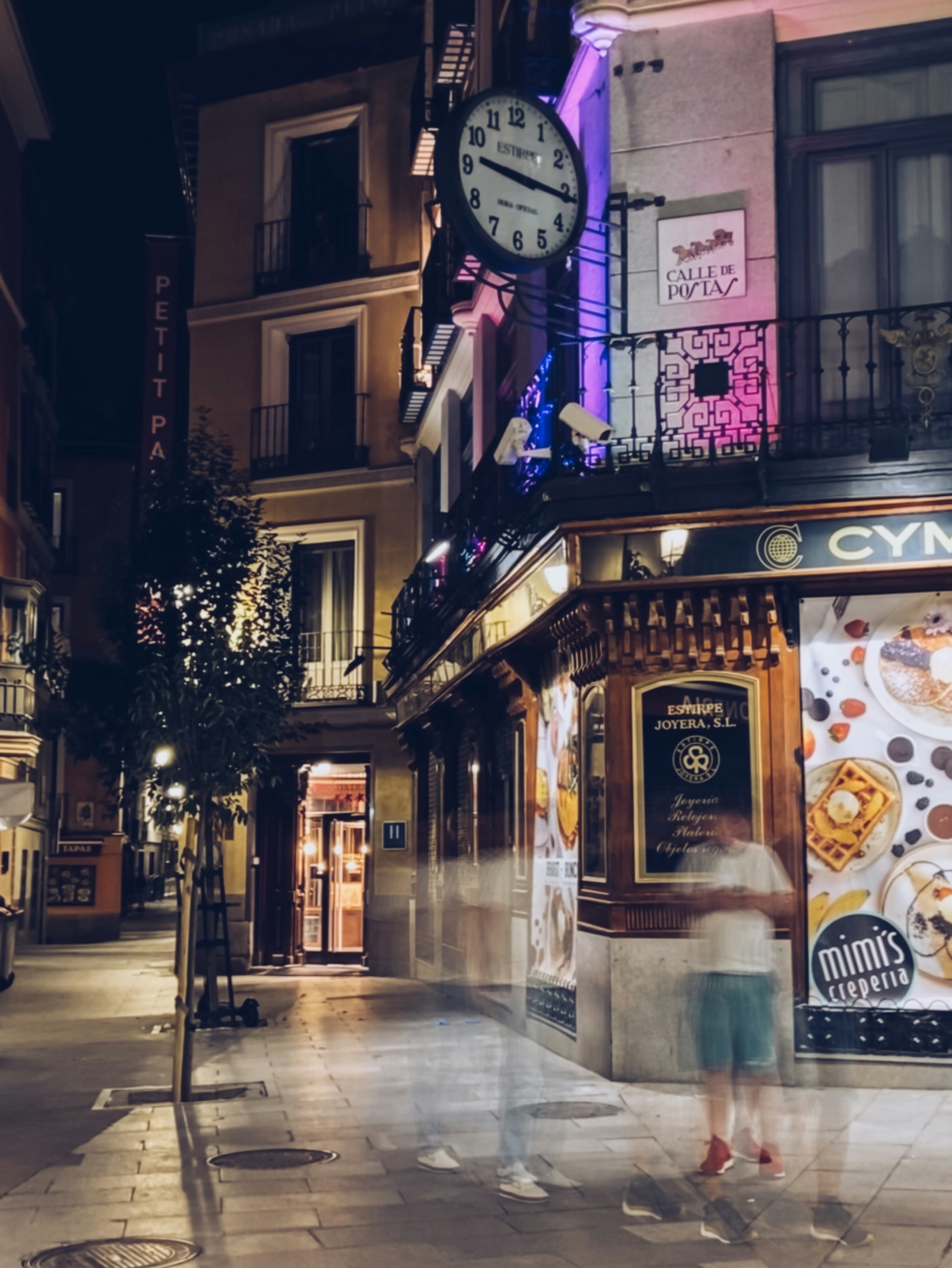 Photo by Sara Darcaj with Apple iPhone 11