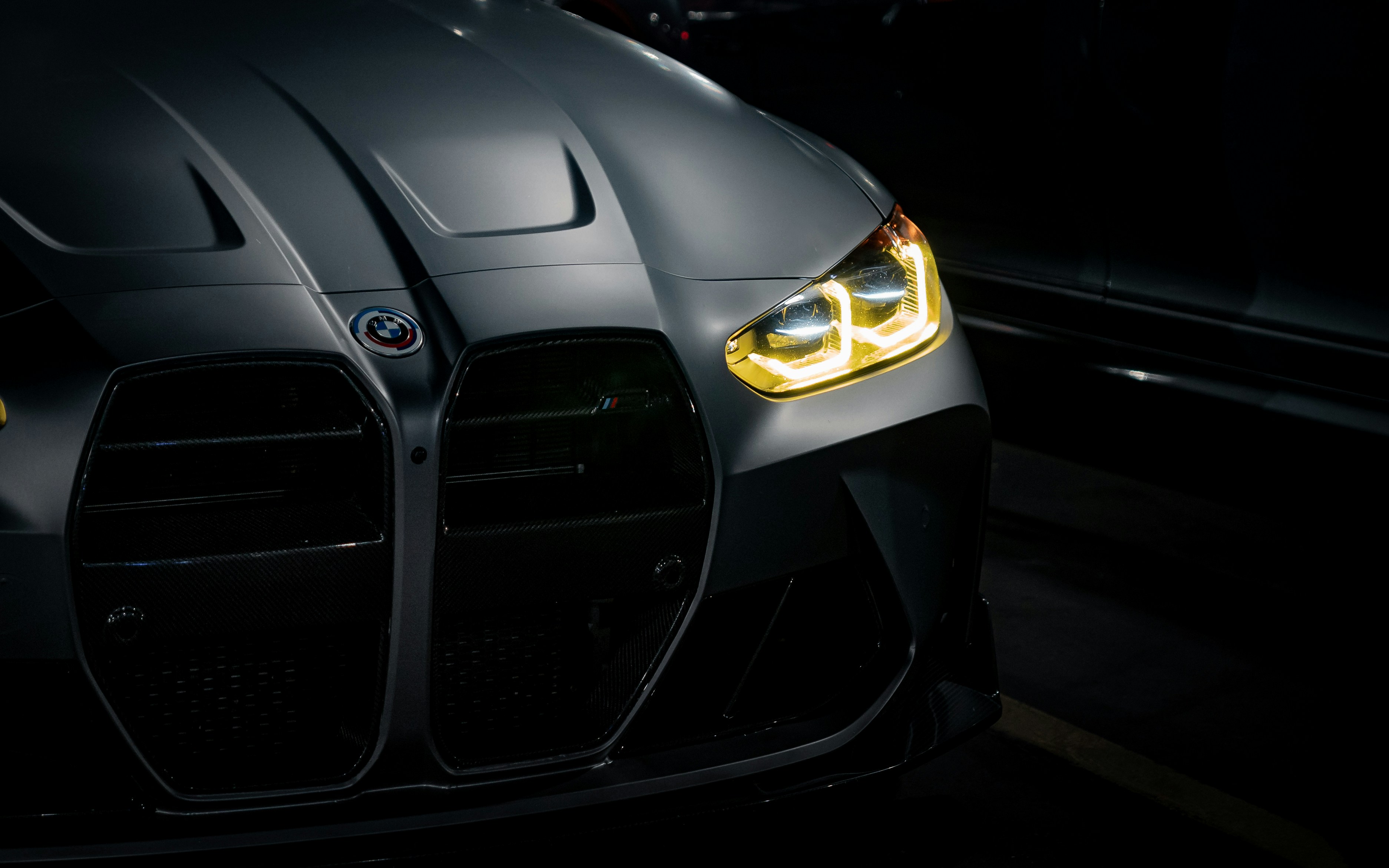 The front of a black sports car in the dark photo – Free California ...