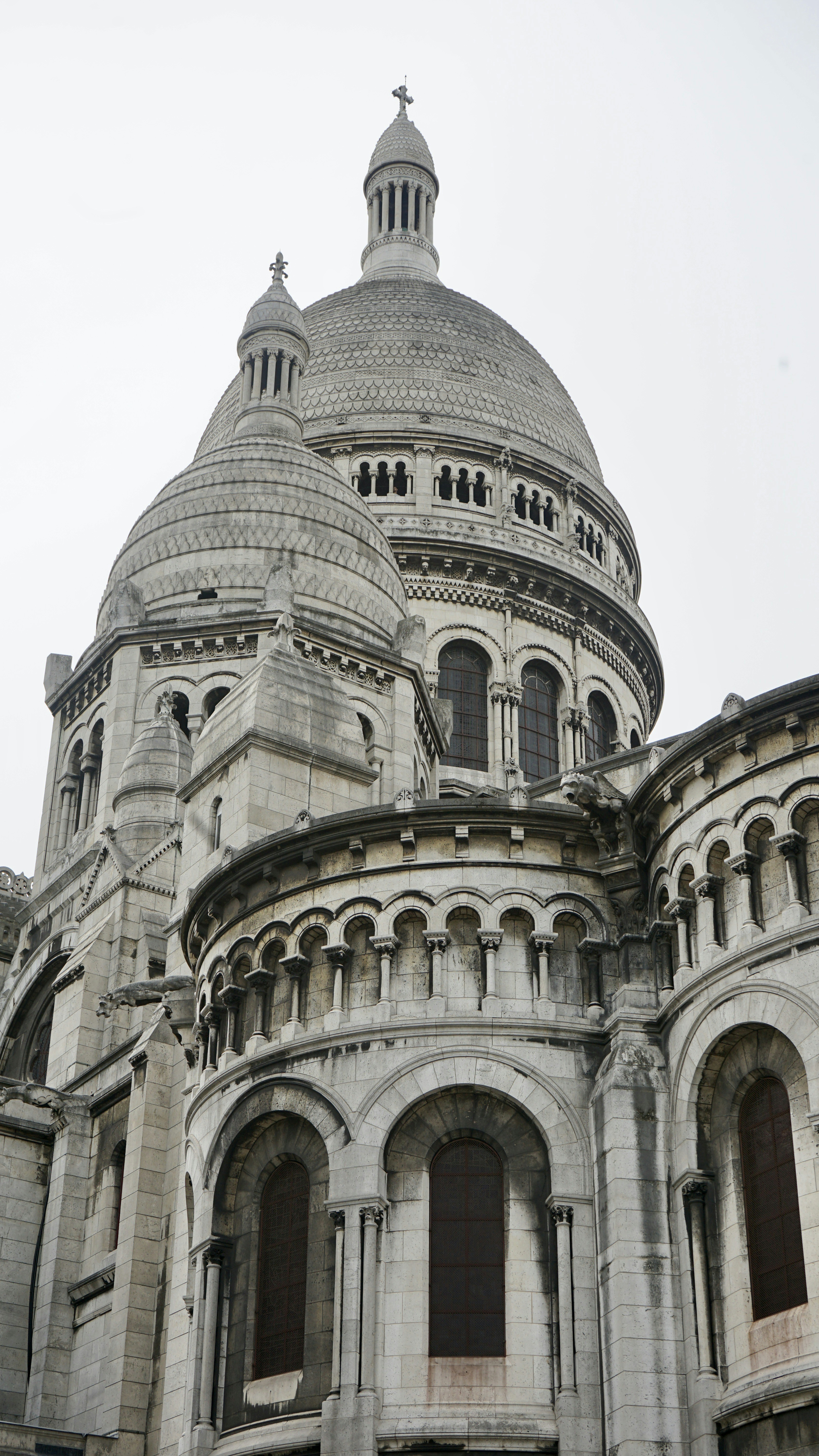 A large building with a dome on top of it photo – Free Paris Image on ...