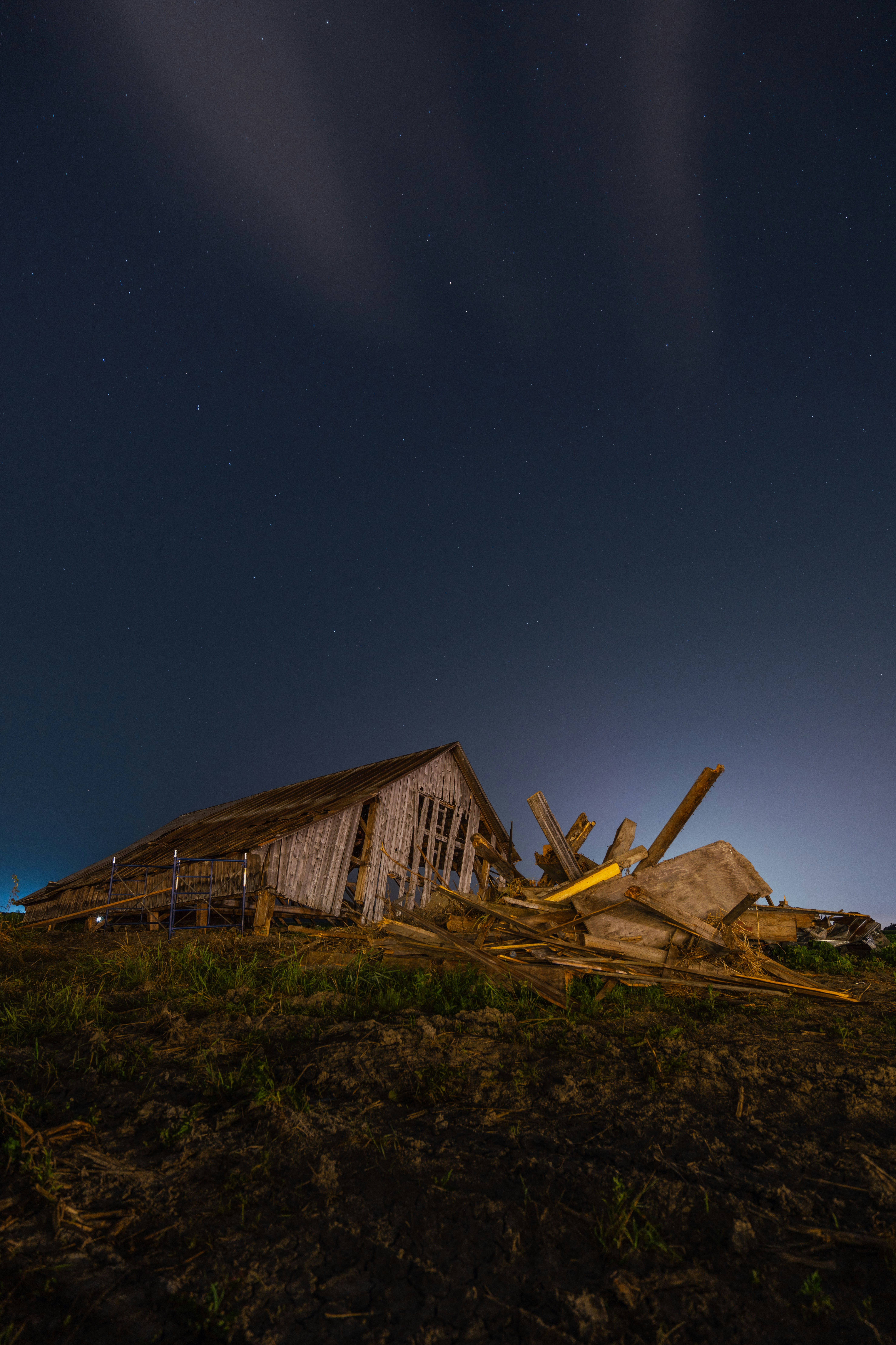 A barn sitting on top of a hill under a night sky photo – Free Full hd ...
