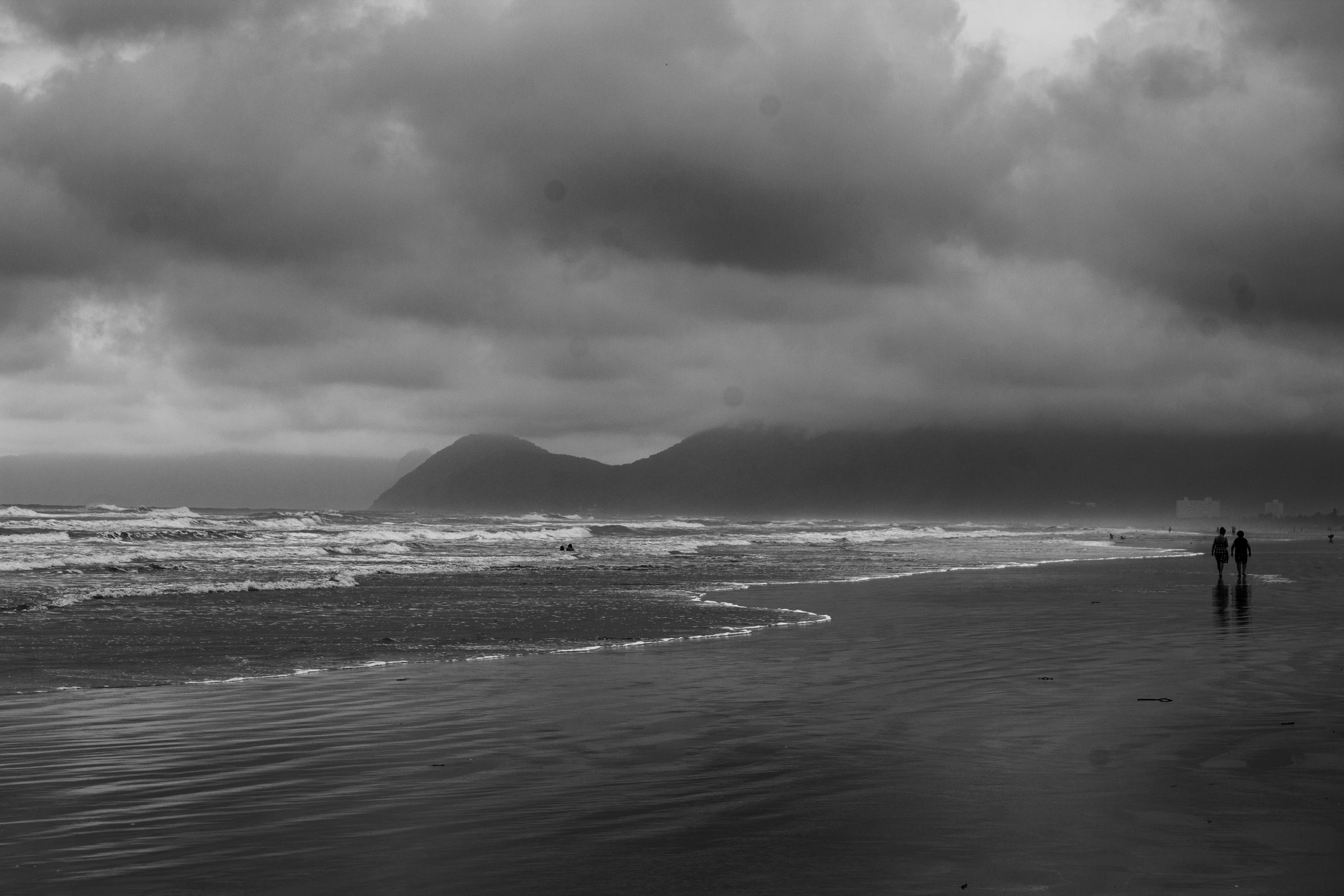 Monochrome Serenity: A Stroll by the Sea