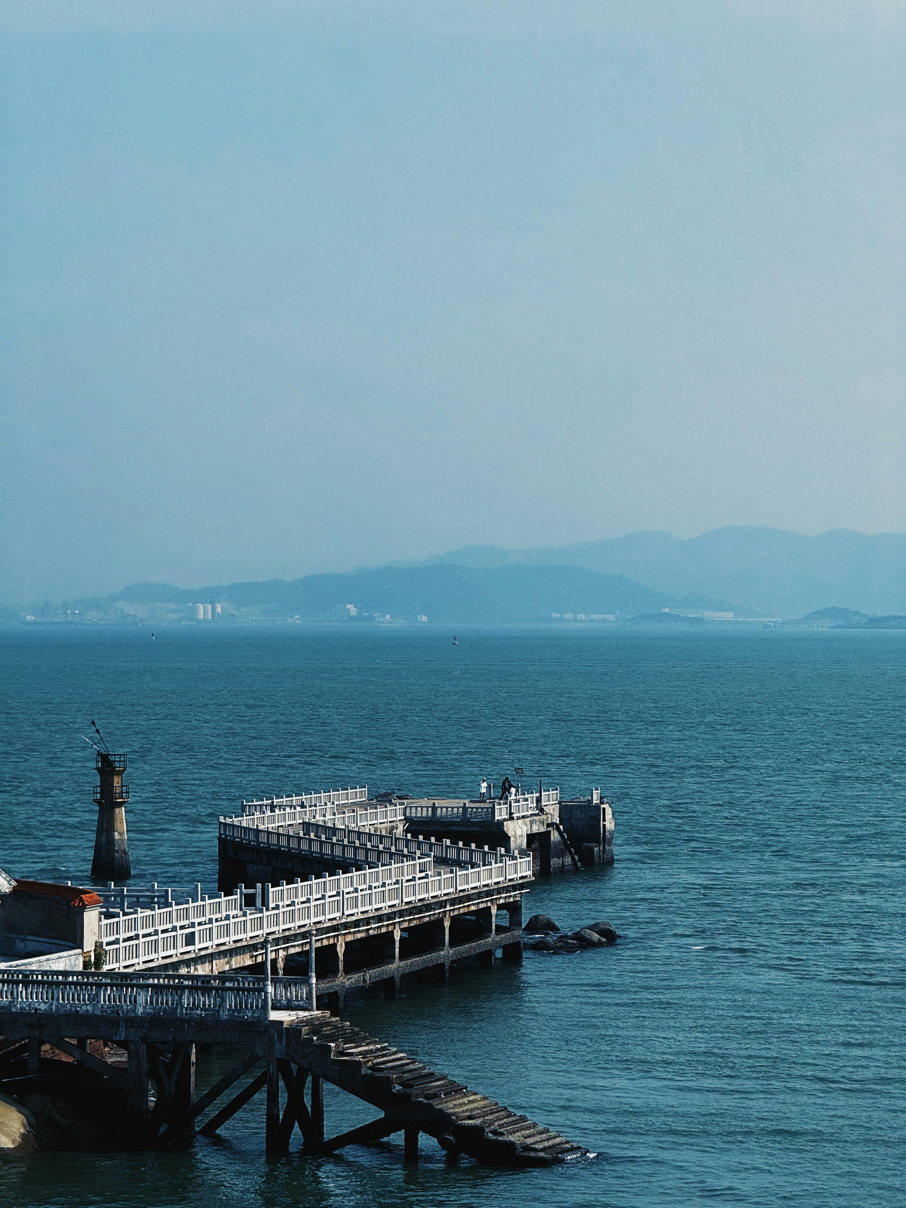 Photo by Ryan Zhong with Apple iPhone 15 Pro Max