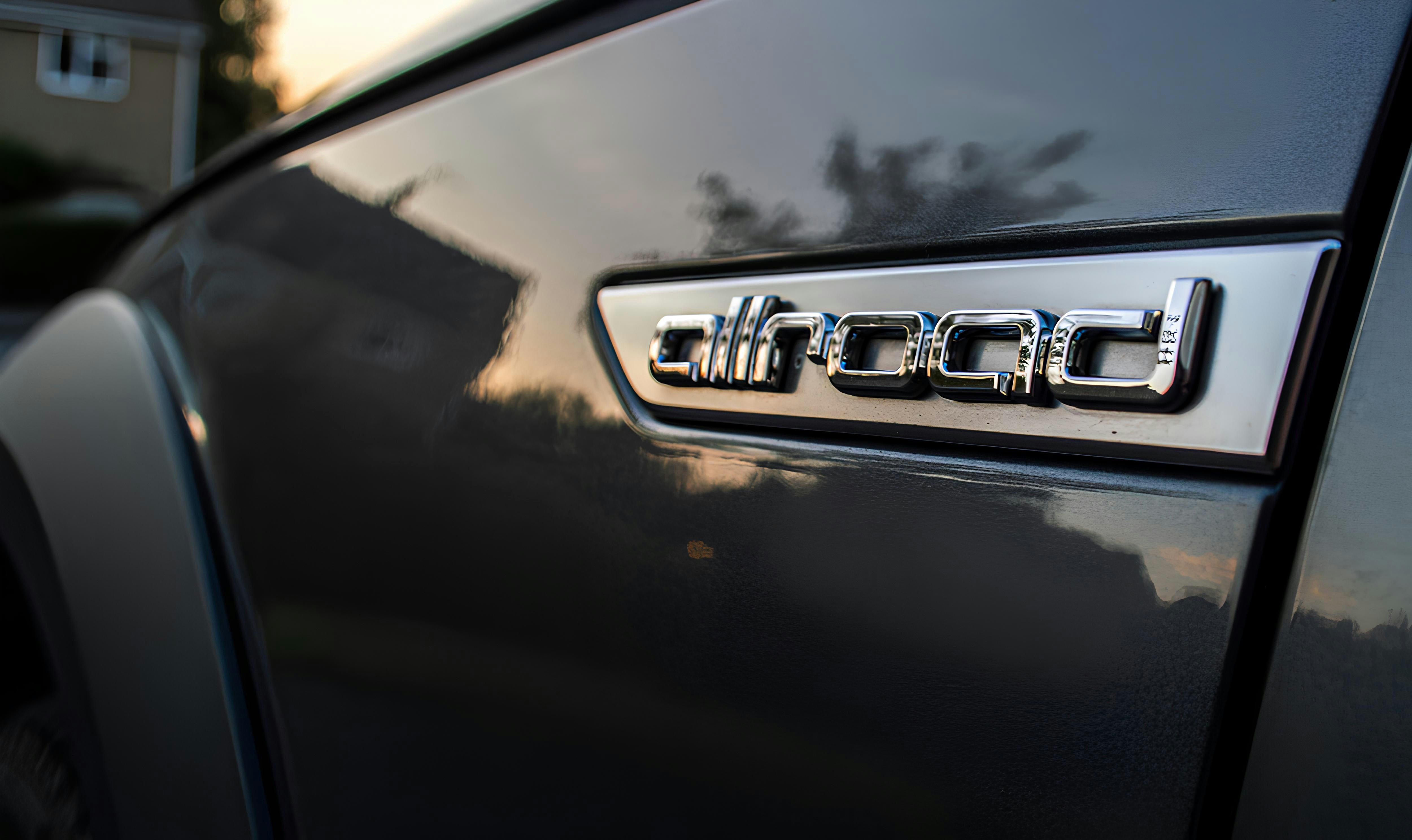A close up of the emblem on a car photo – Free Logo Image on Unsplash