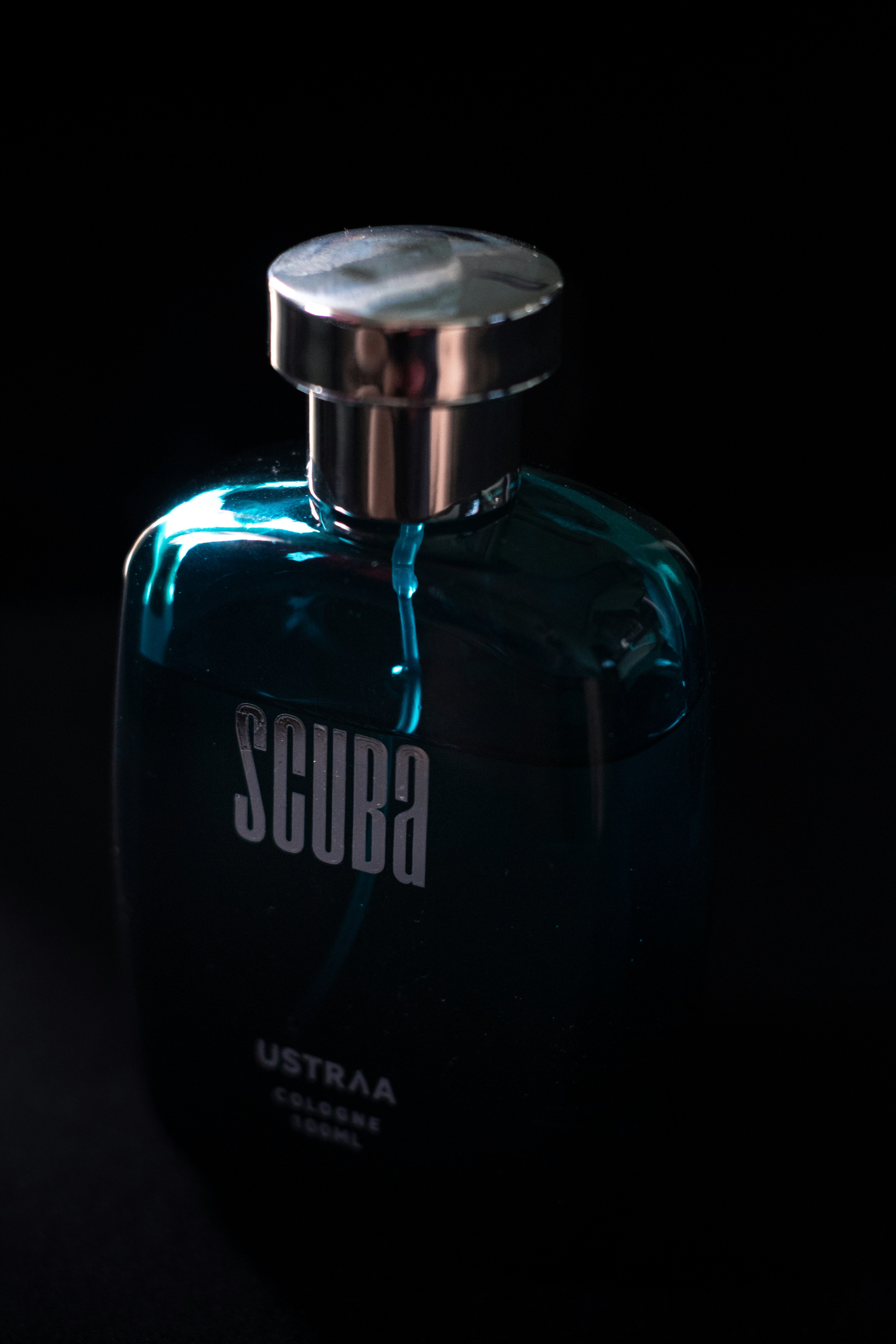 Blue Product Pictures | Download Free Images on Unsplash