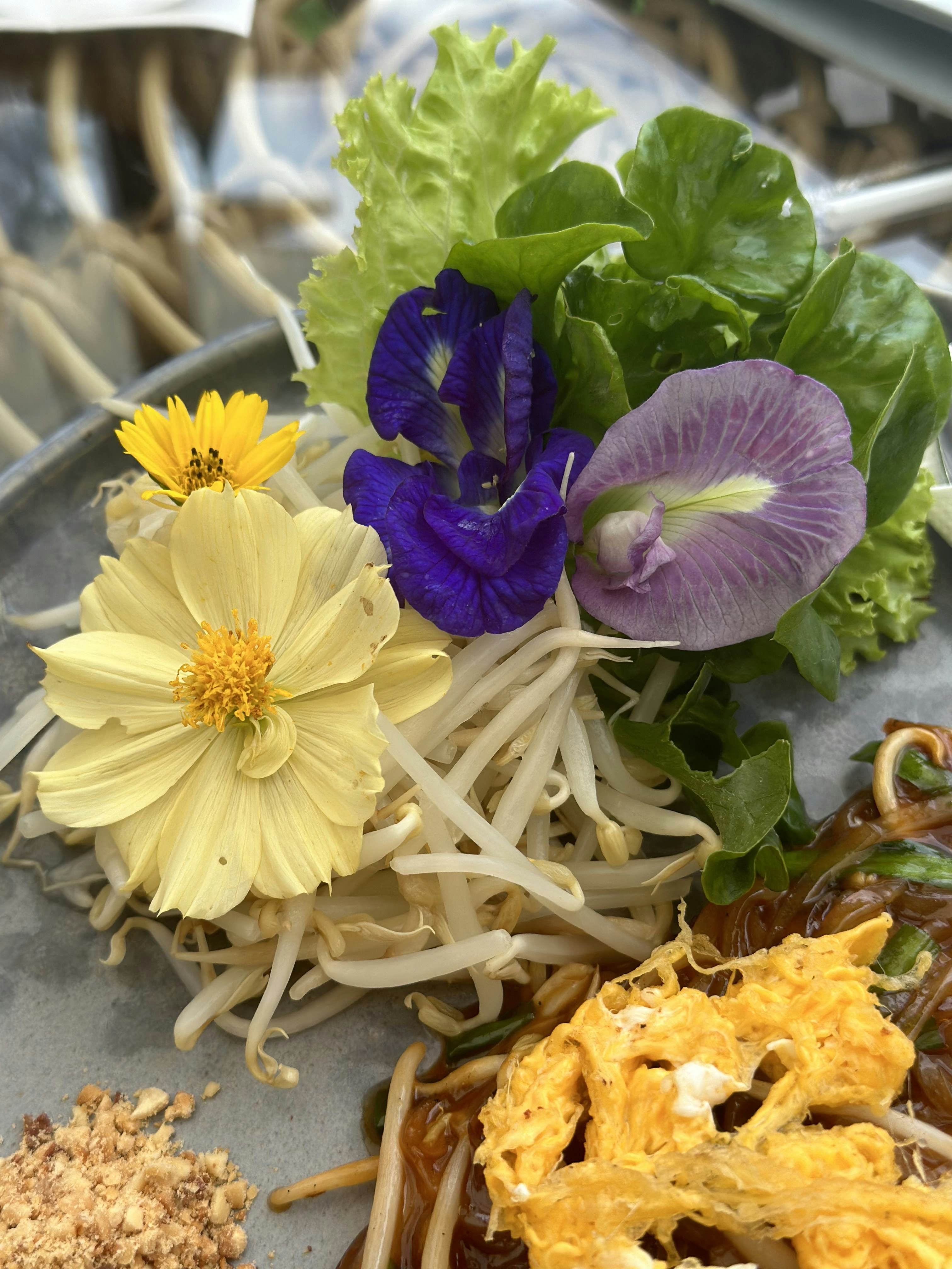 Noodles in Bloom: Edible Flowers Crown a Plate