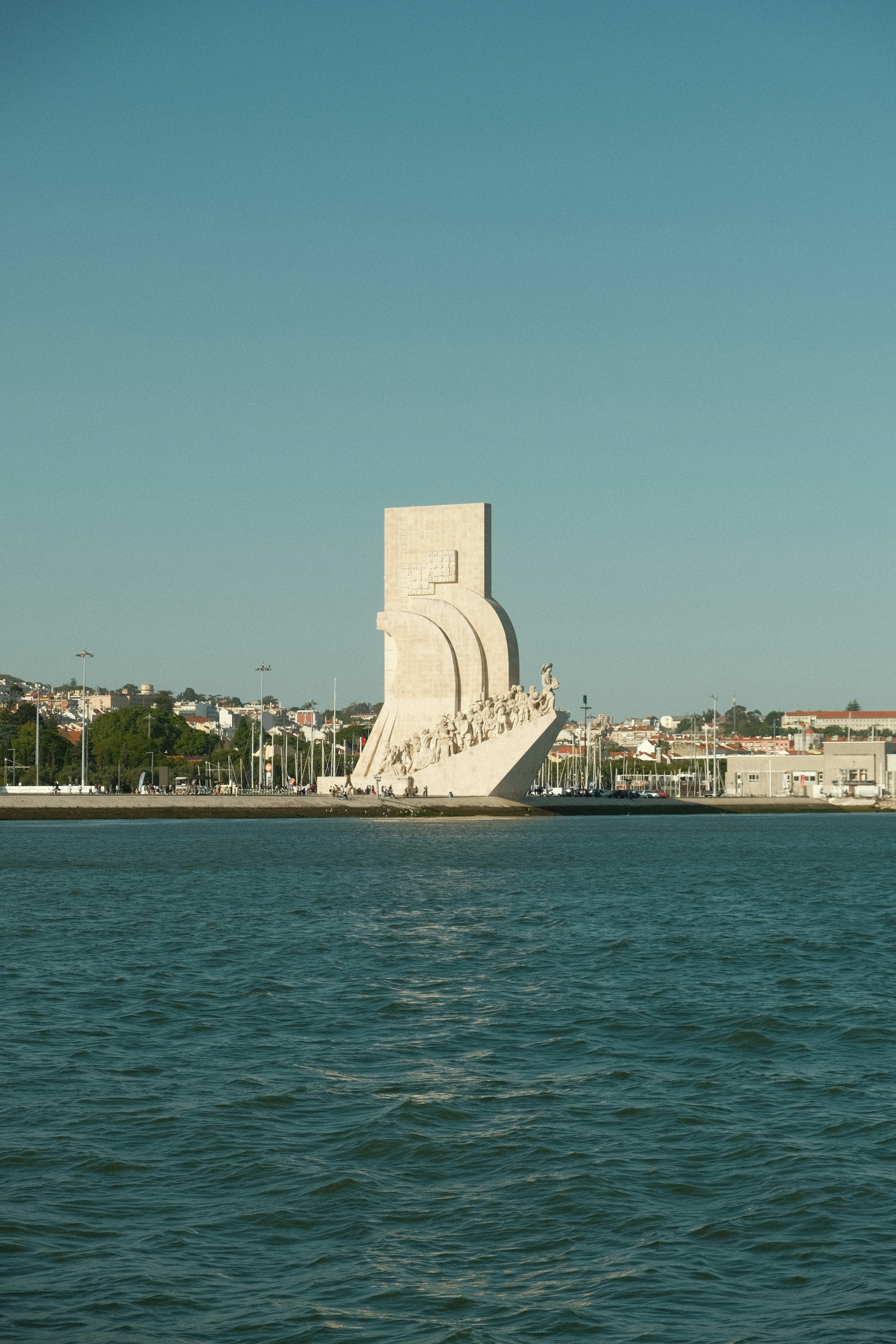 Monument to Explorers: A Tribute in Stone
