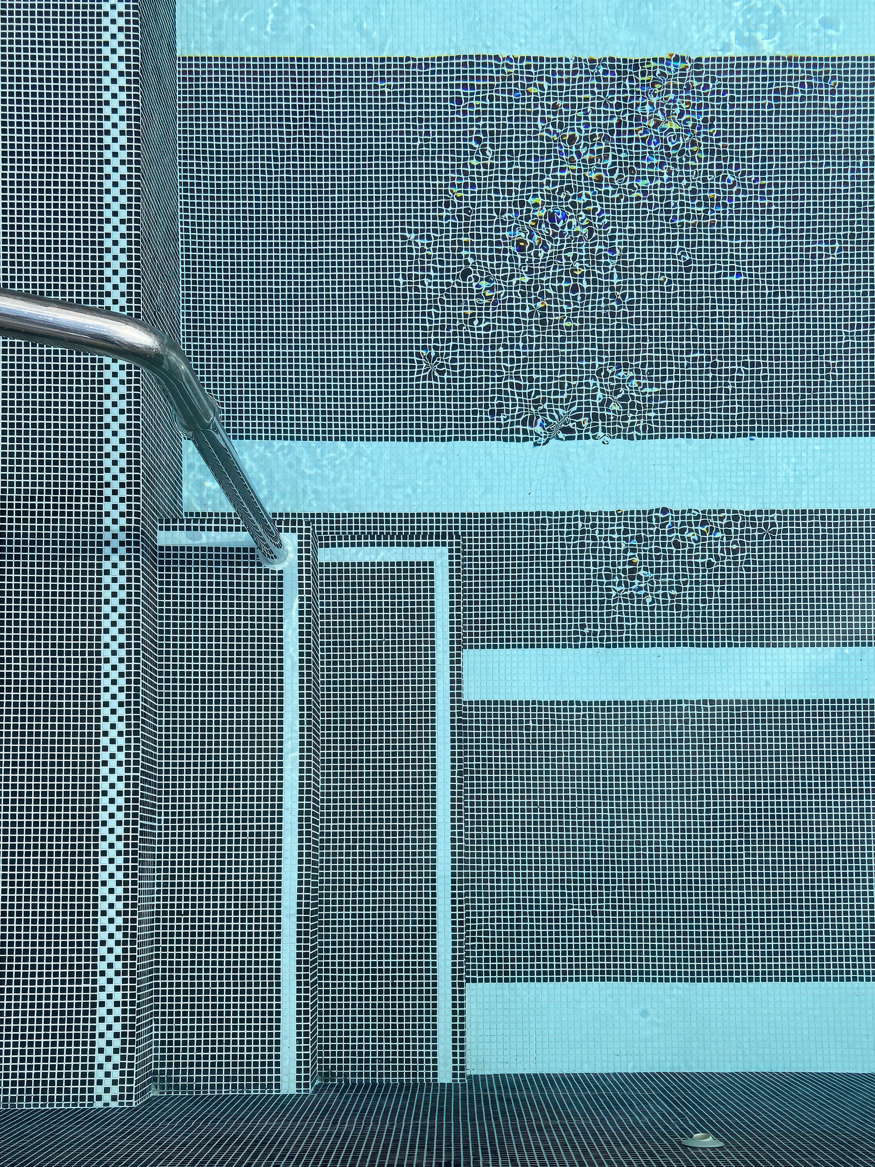 Turquoise Gridscape by the Poolside Rail