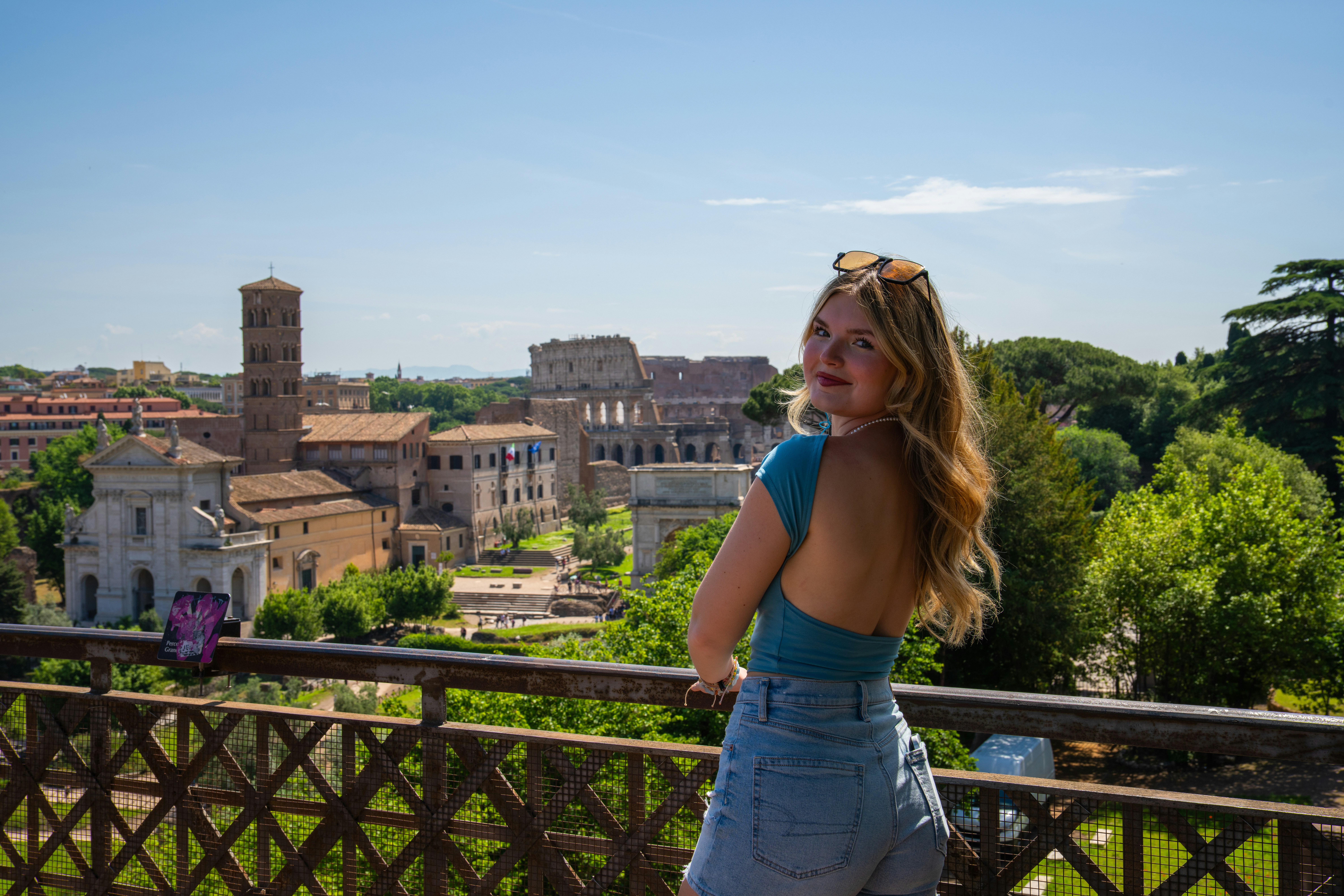 750+ Italian Girl Pictures | Download Free Images on Unsplash