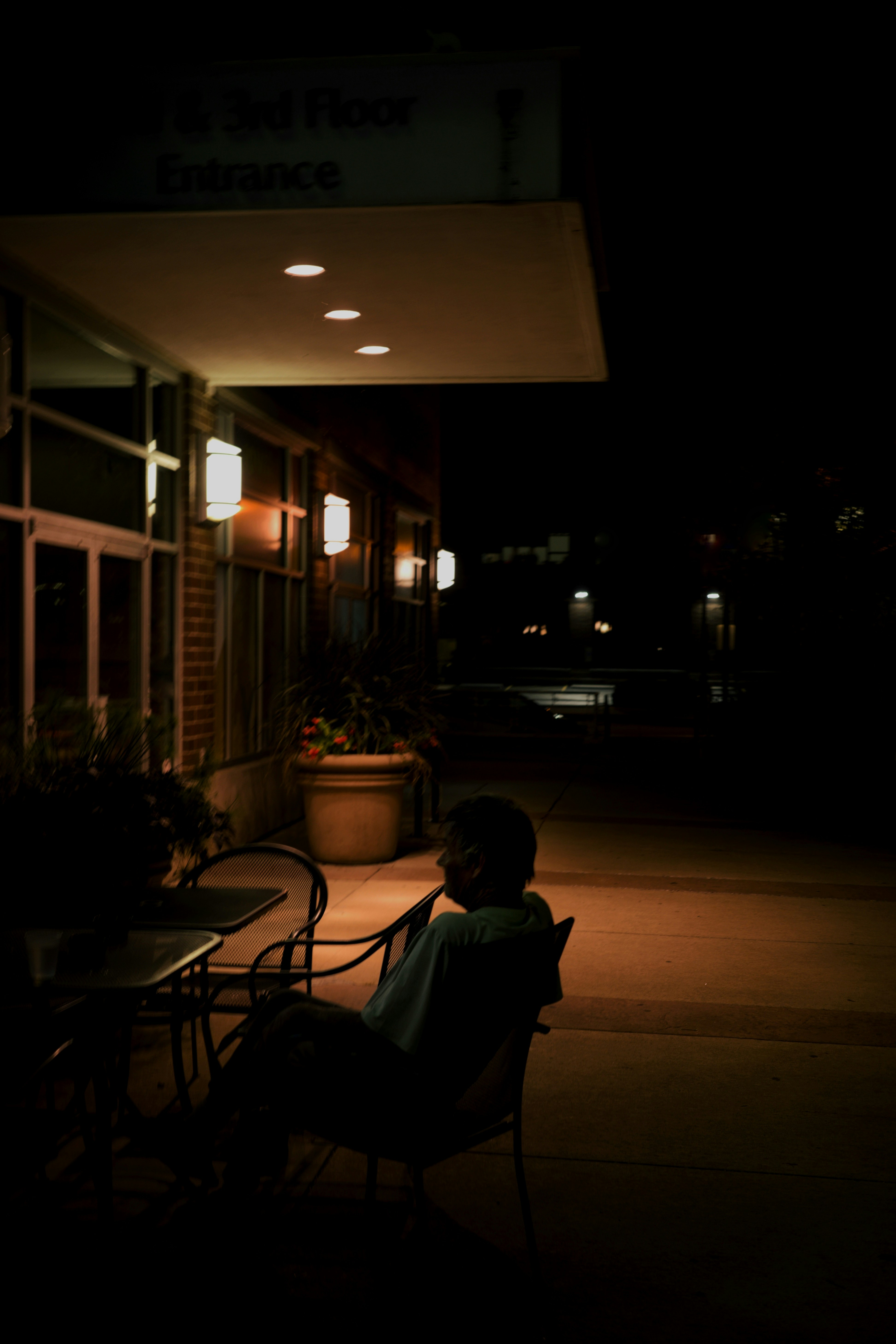 Late Night — Small town — Thursday