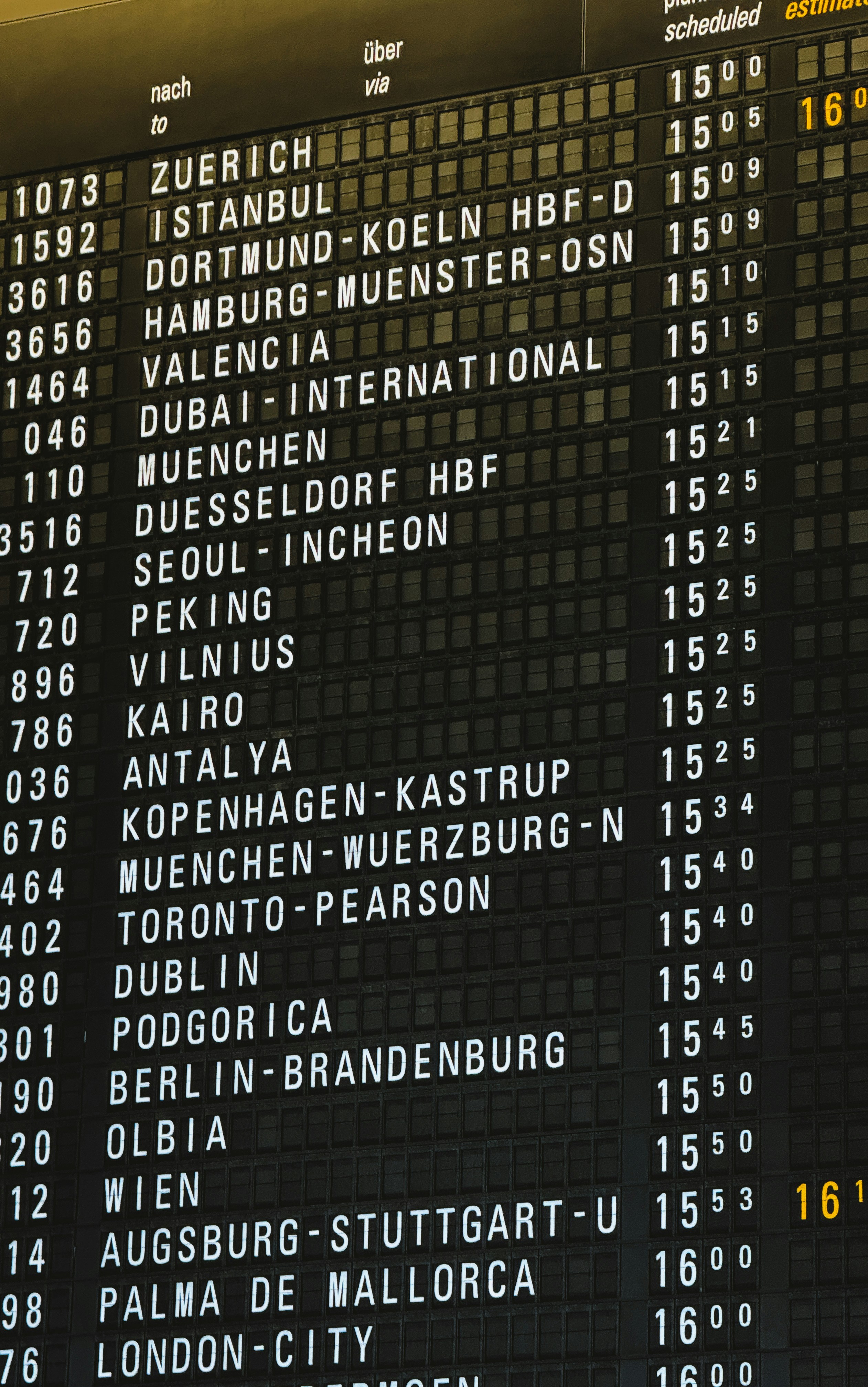 A large sign with a lot of numbers on it photo – Free Frankfurt airport ...