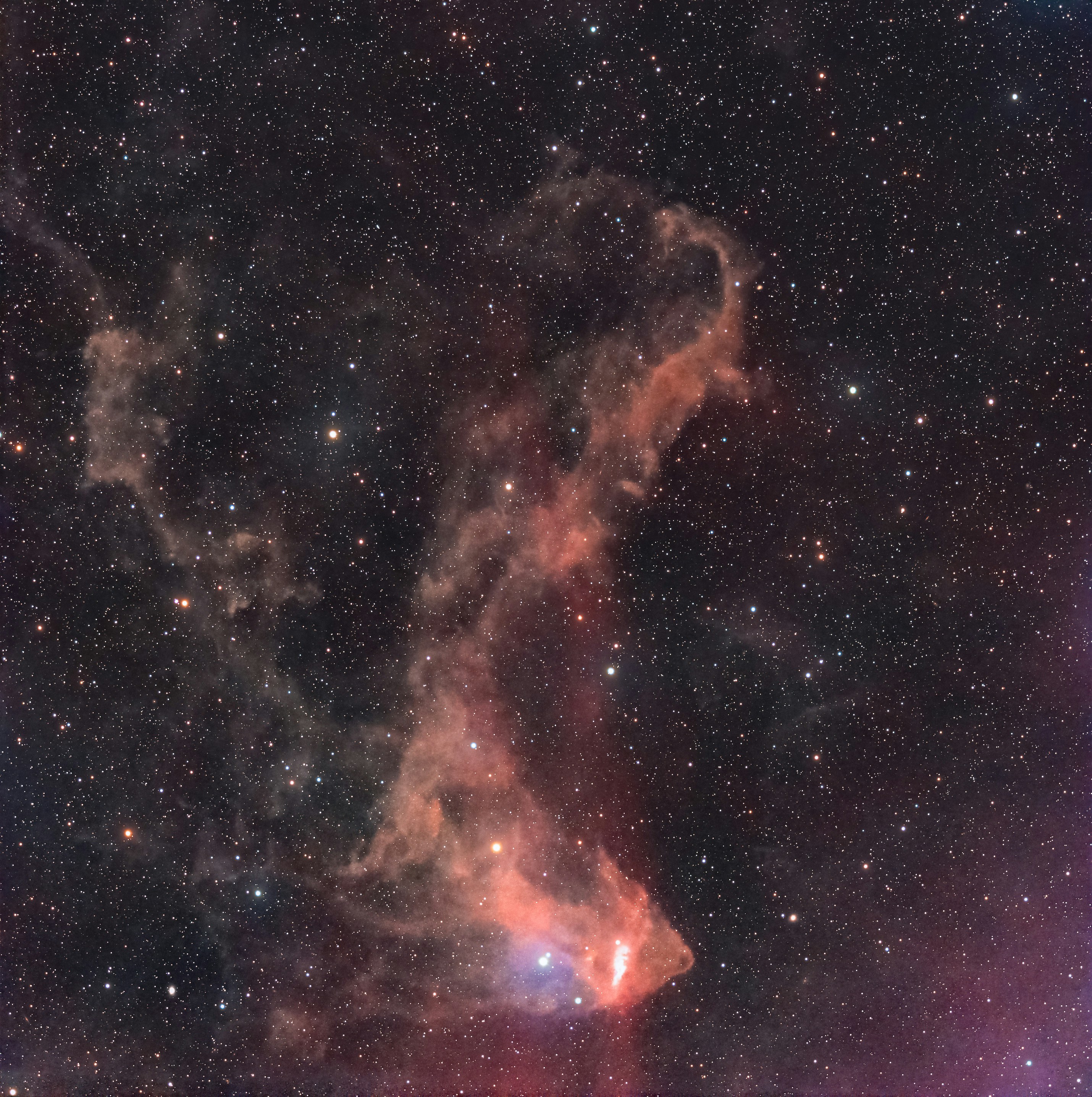 A very large star in the middle of a night sky photo – Free Astronomy ...