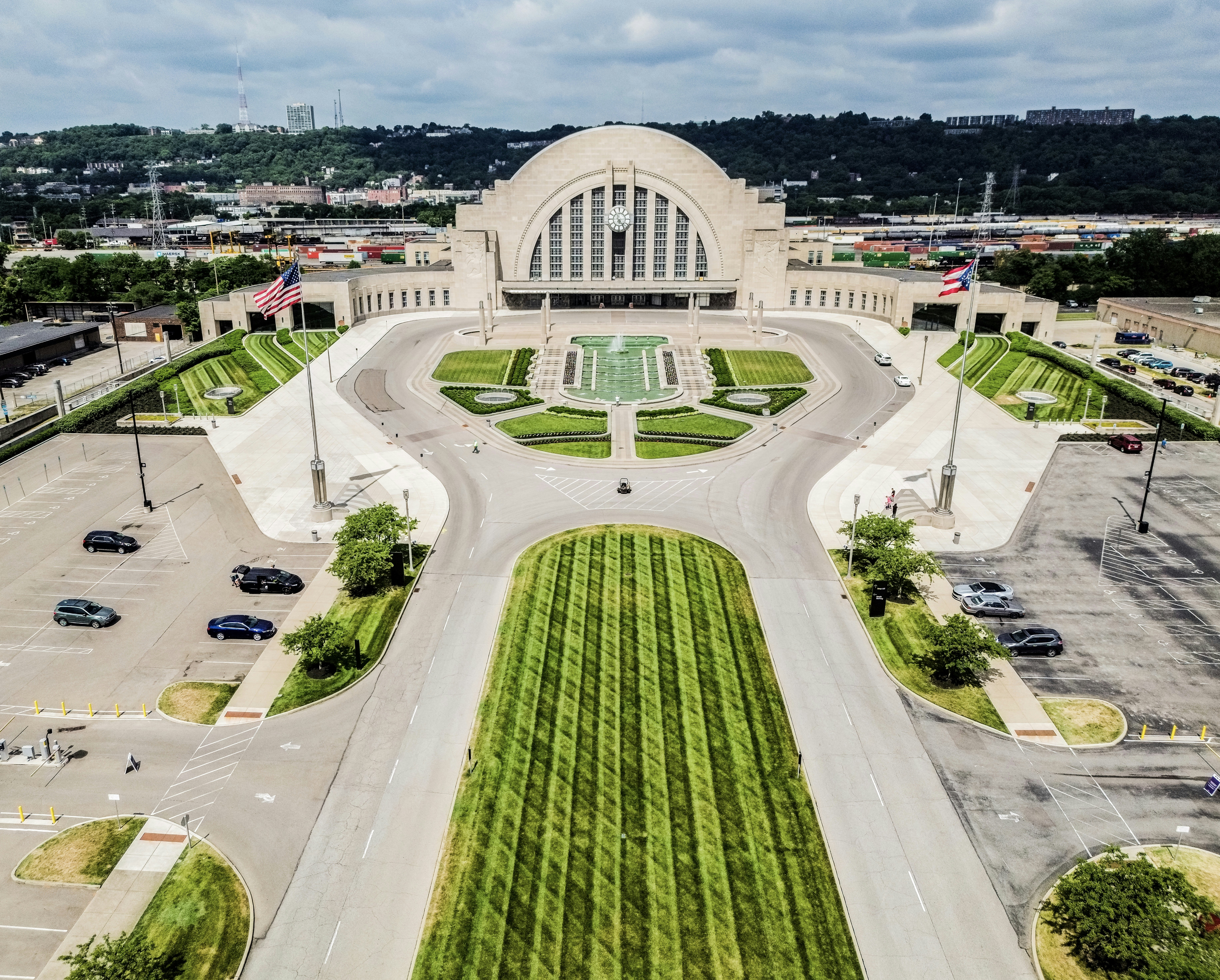 Aerial photo of the Cincinnati History museum by Cincinnati photographers, Creative Soul Studios.
